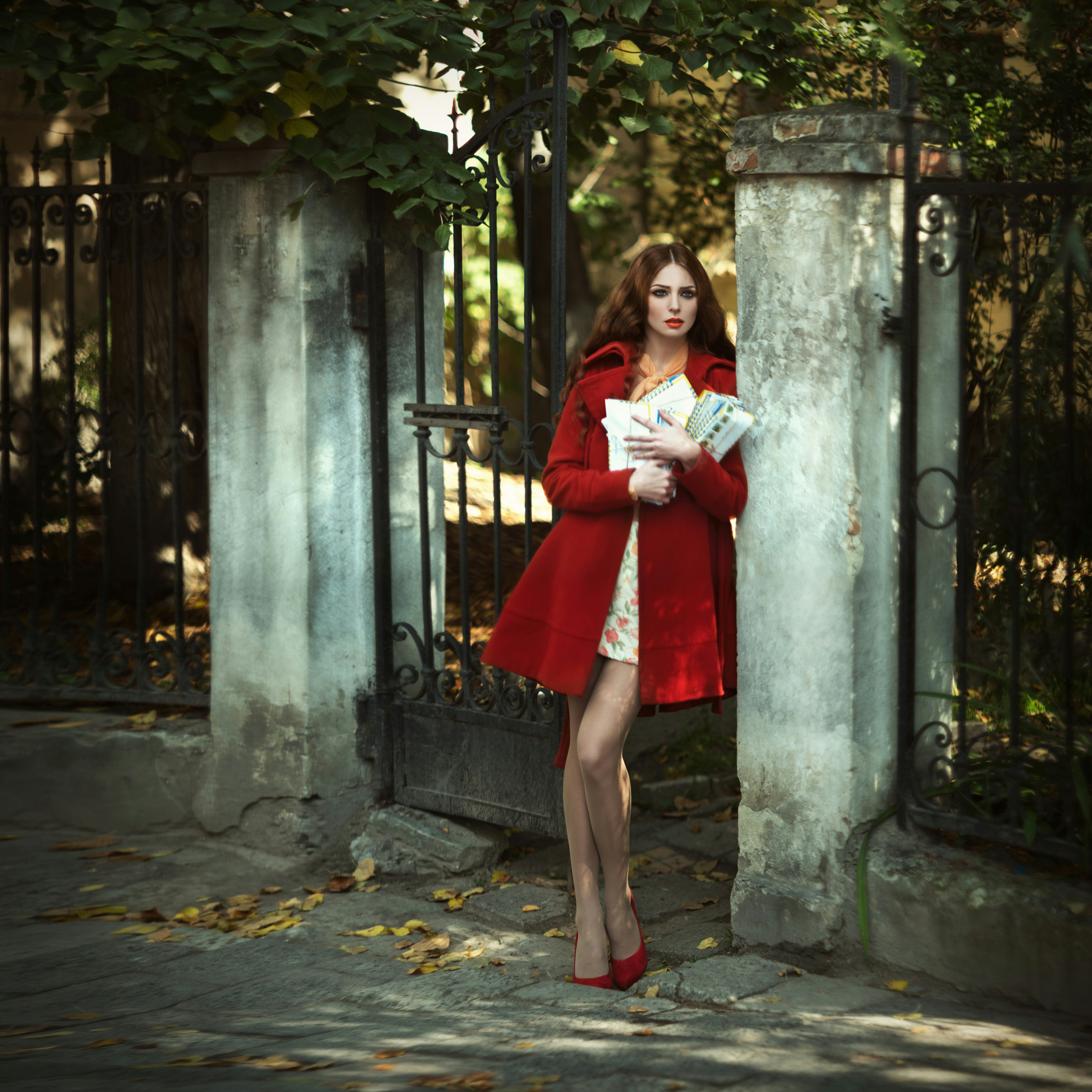 Red Coat in the Gatehouse: An Autumn Stroll with Books