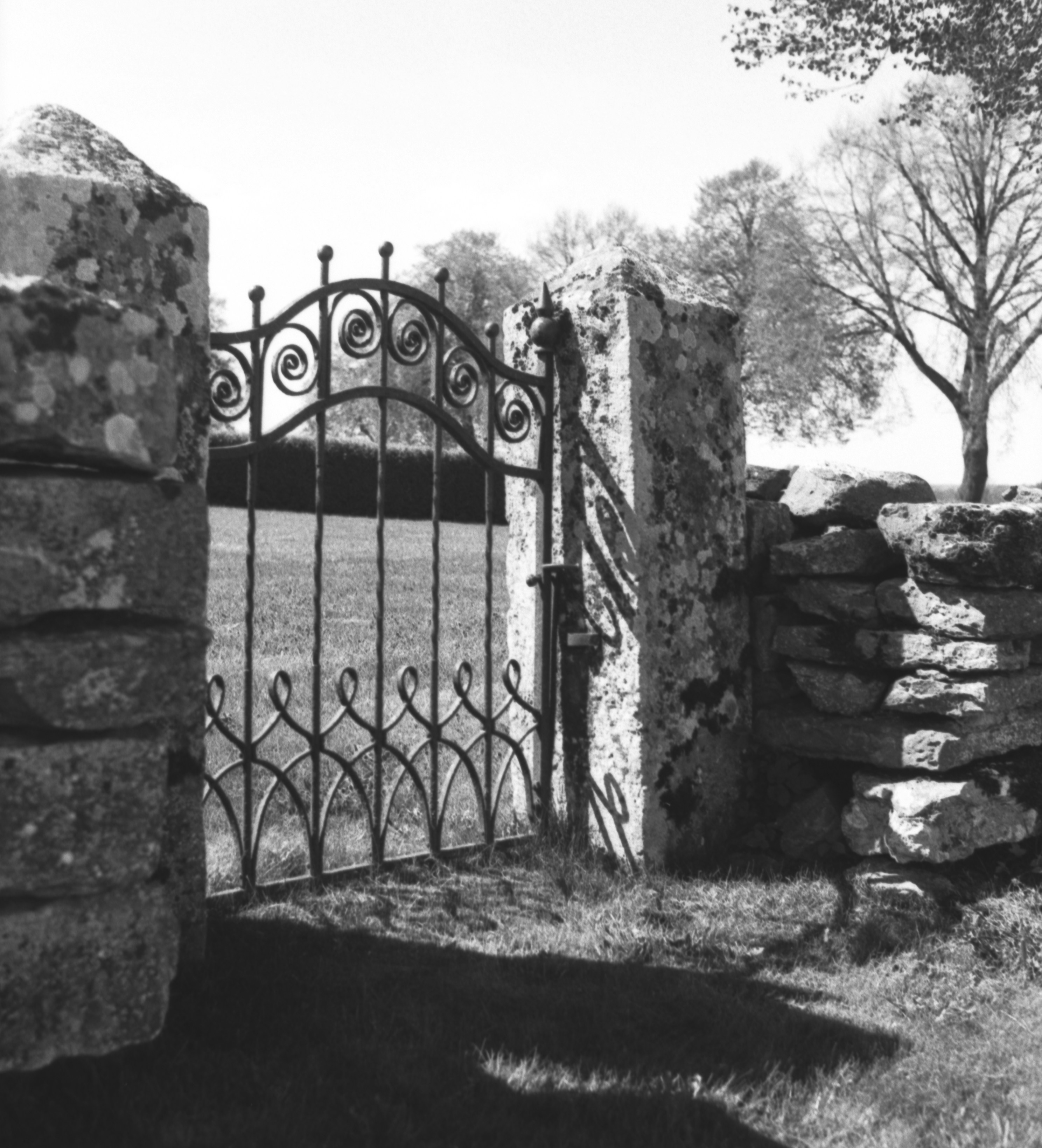 A Quiet Gate Bound by Time
