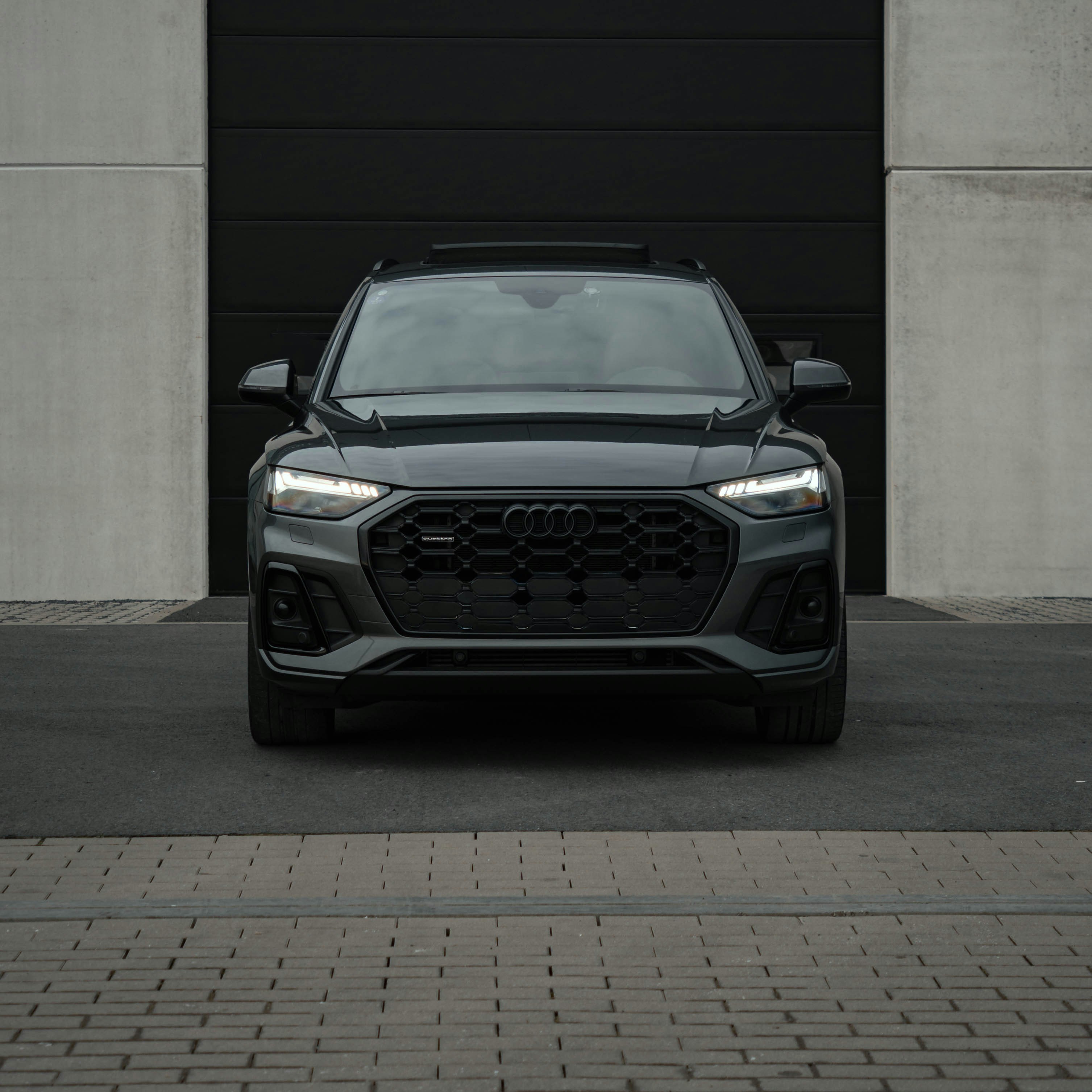 Midday Stare: The Audi Q-inspired Stance in Matte Steel