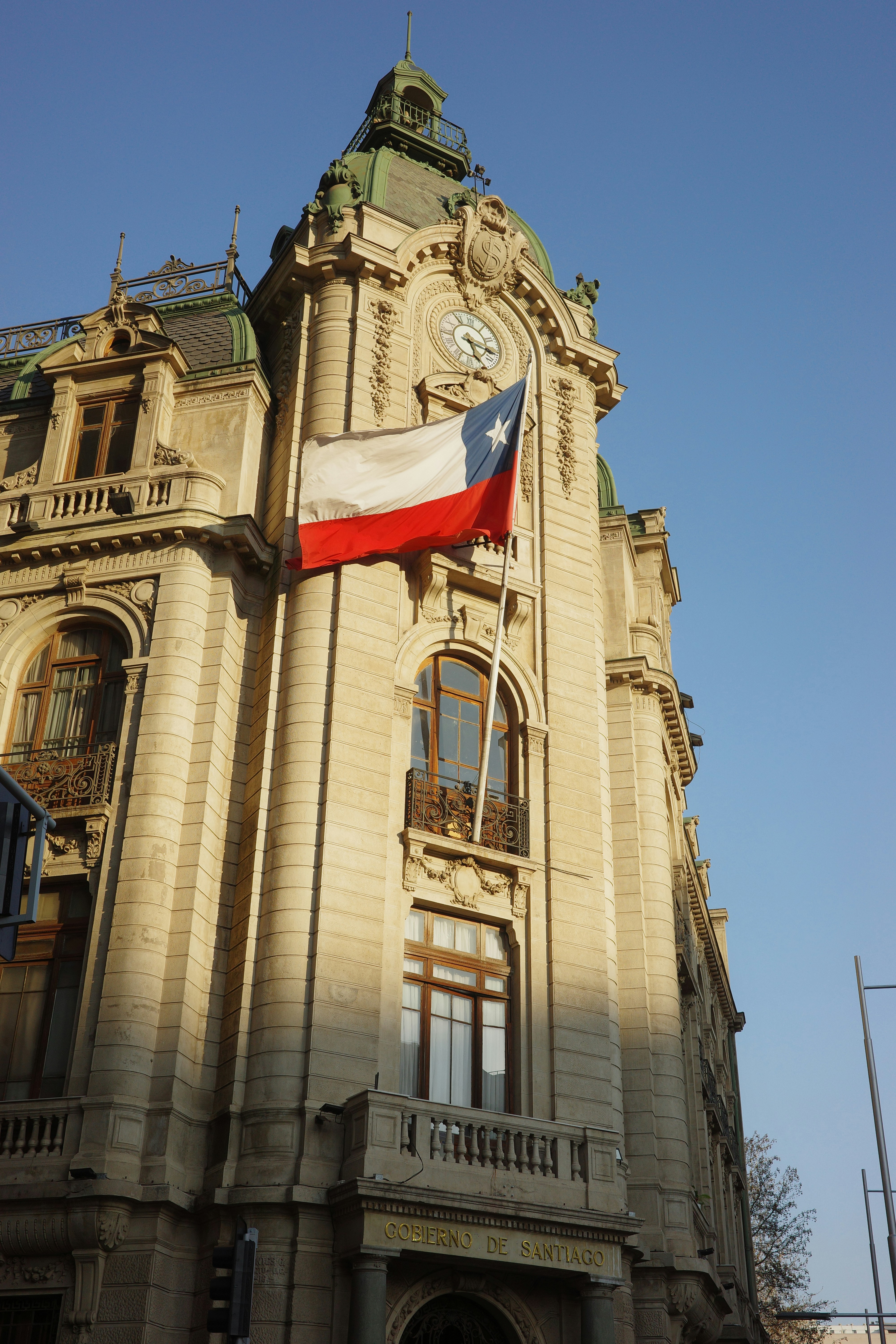 Flag over the Historic Rathaus: Chilean Emblem on a European Facade