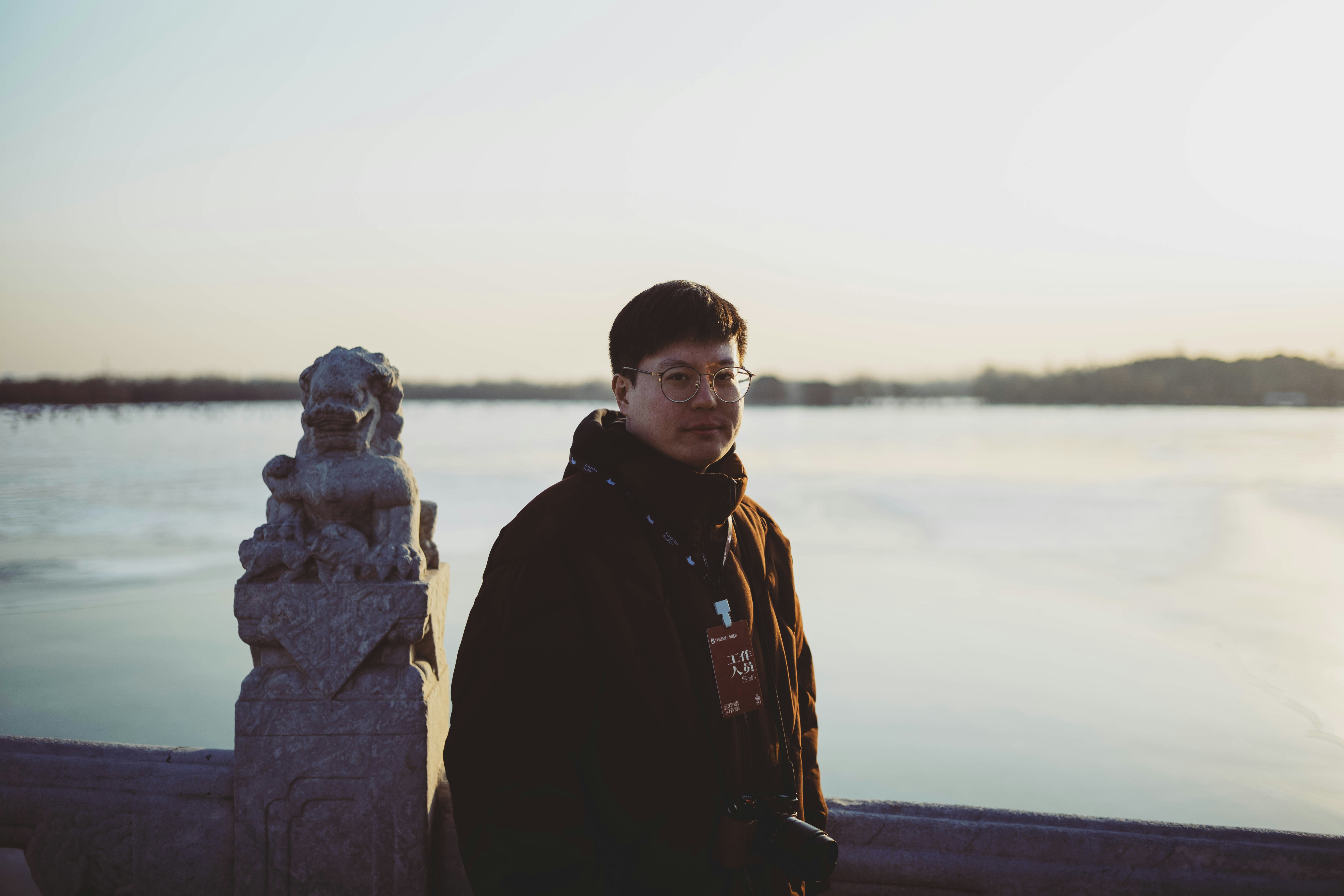 Harbor Quiet: A Moment with the Seaside Guardian