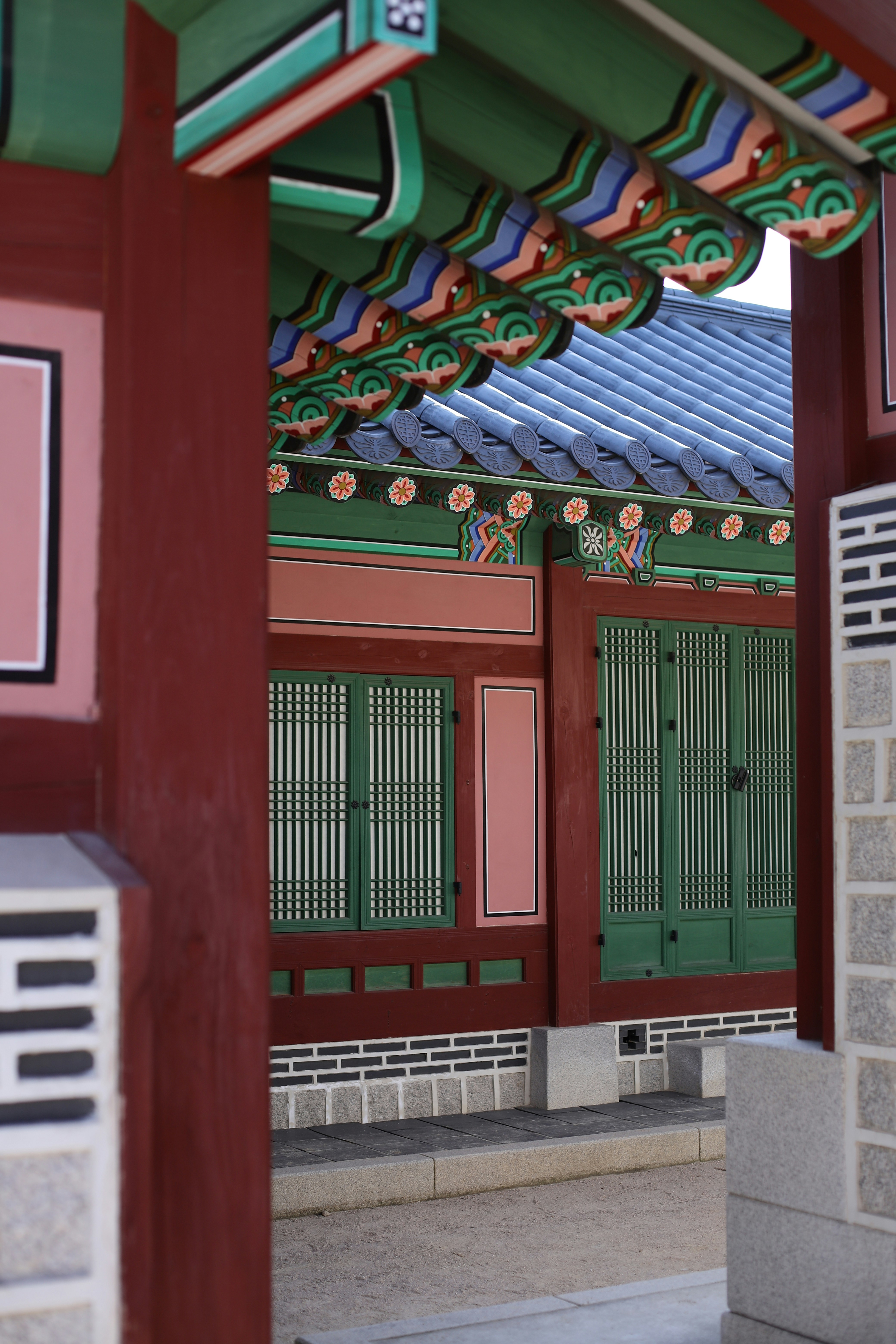 Colorful Eaves and Green Doors: A Gate into Korean Heritage