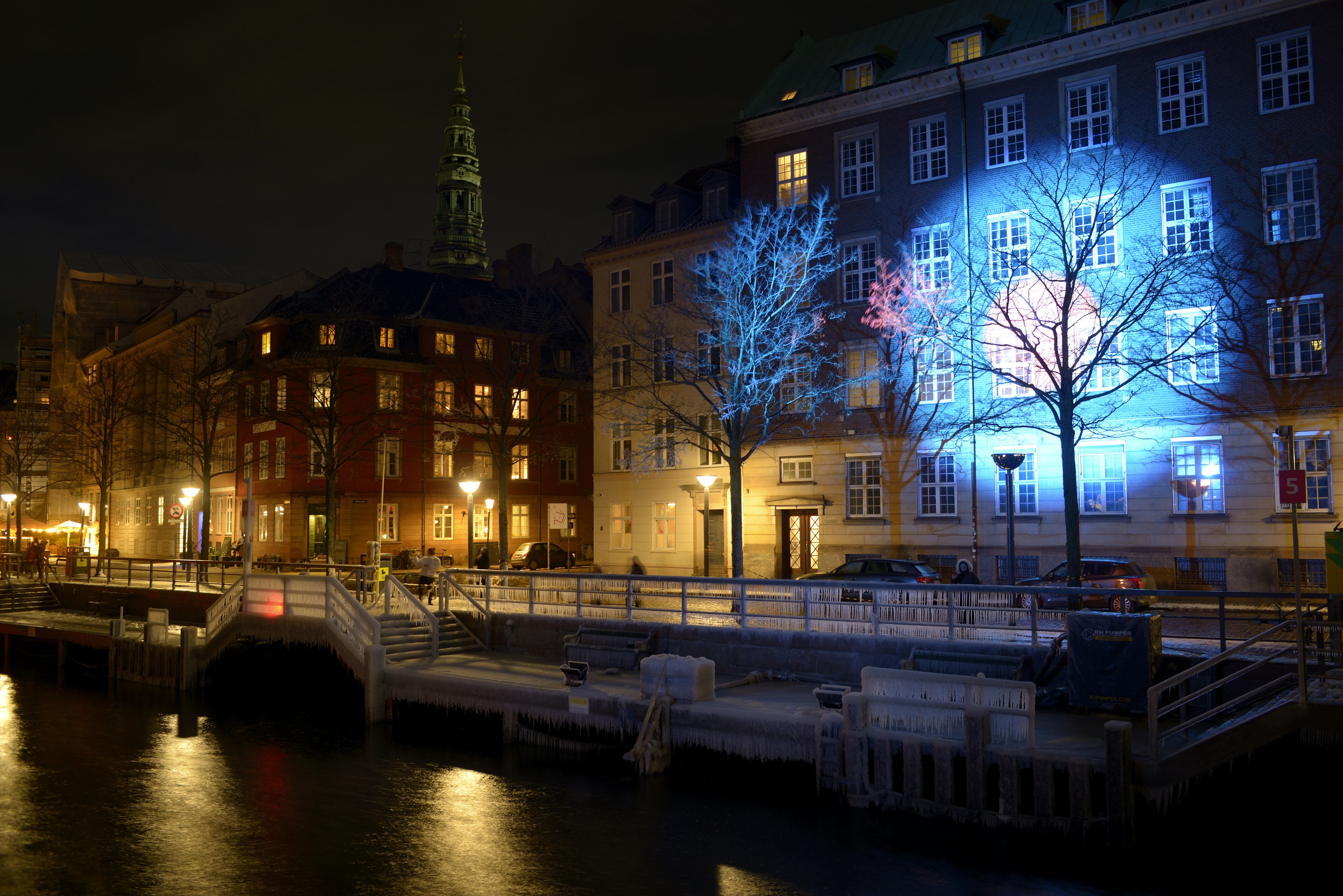 Nightlight by the Canal: A Facade Painted in Blue