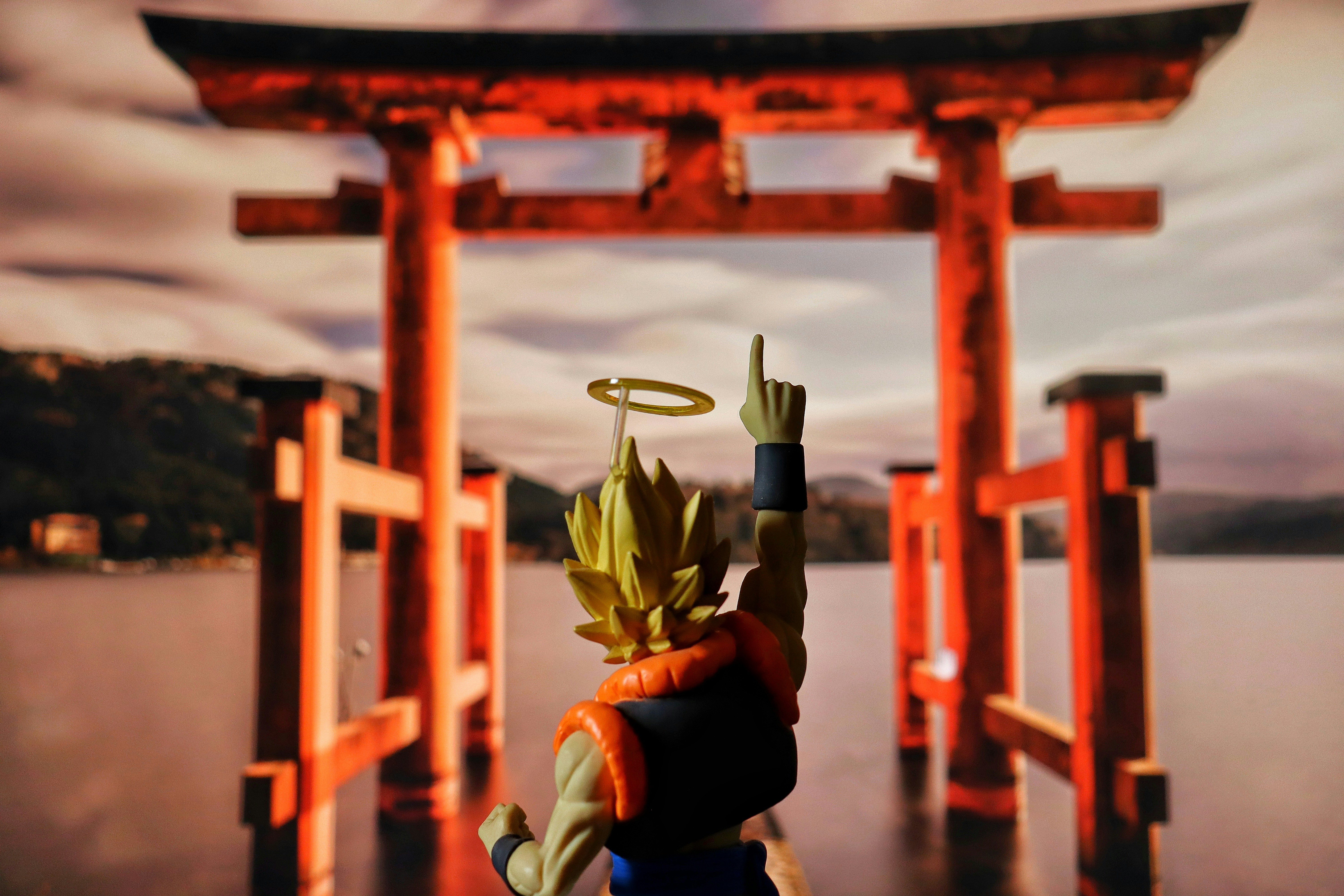 Halo Above the Gate: A Heroic Pose at the Lantern Gate
