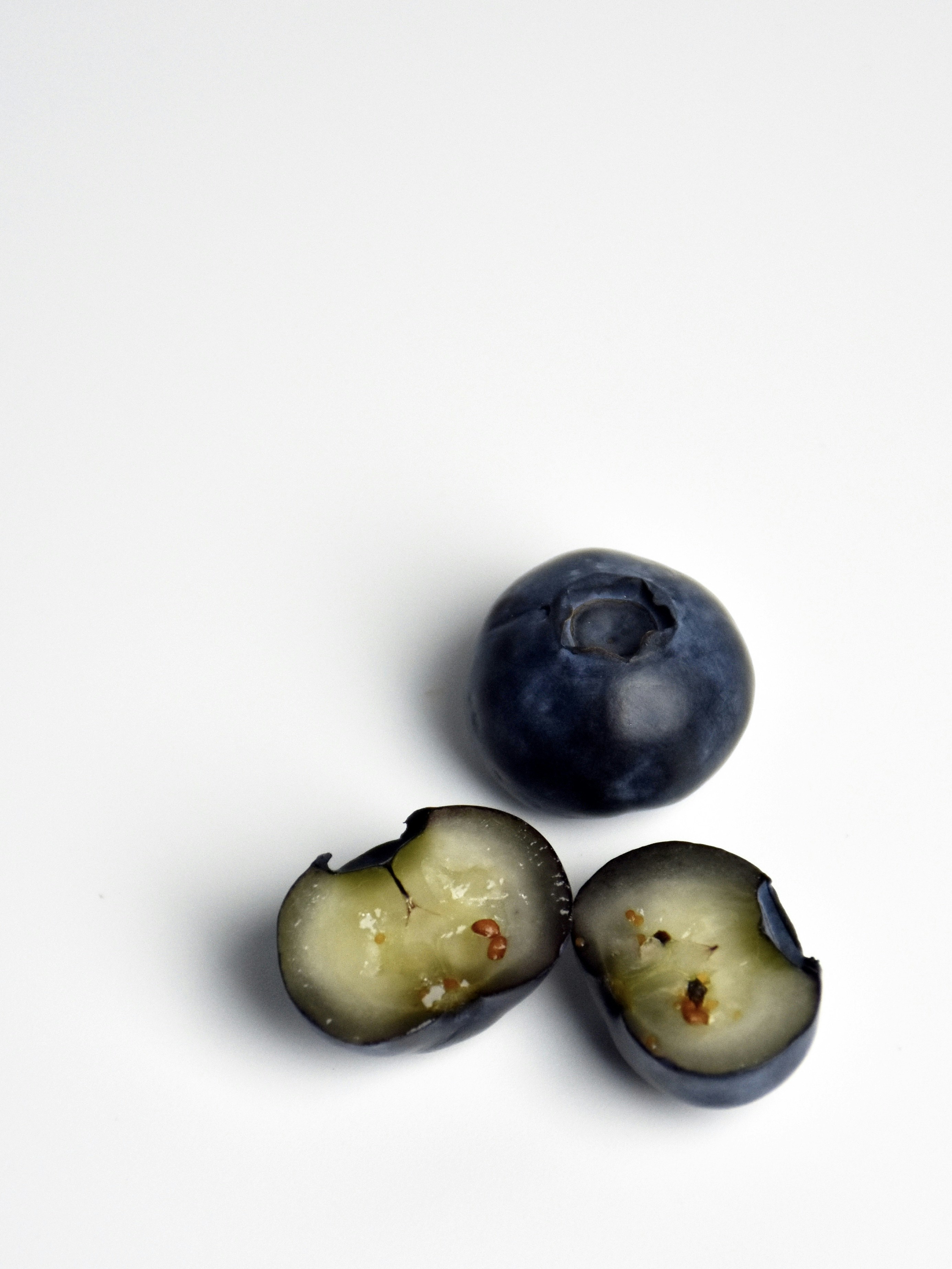 Blueberry Still Life: A Quiet Moment of Juicy Contrast