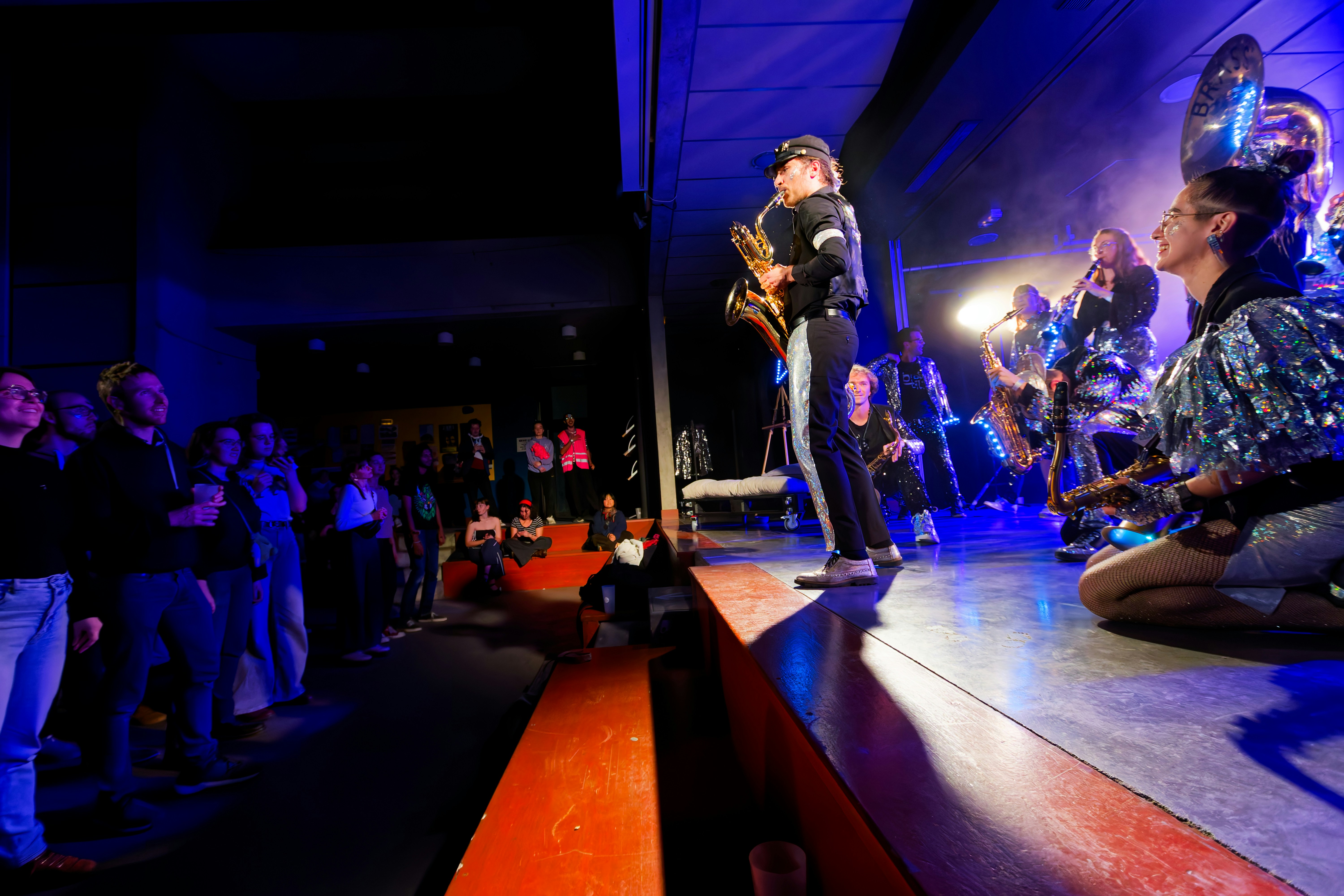 Horn Section Sparks at Front Row: A Live Band Burst