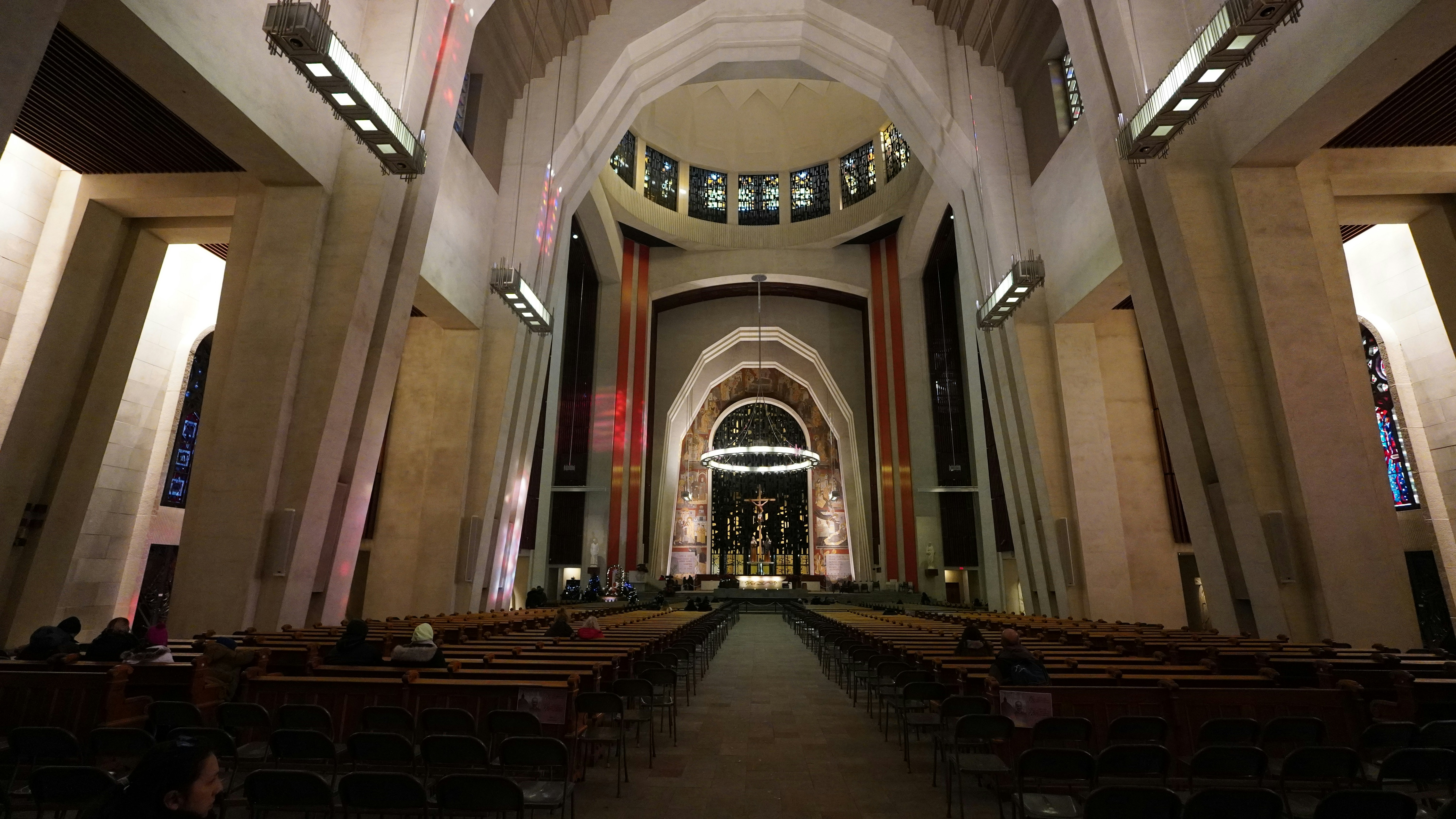 Aisle to Awe: The Cathedral Hall of Quiet Echoes