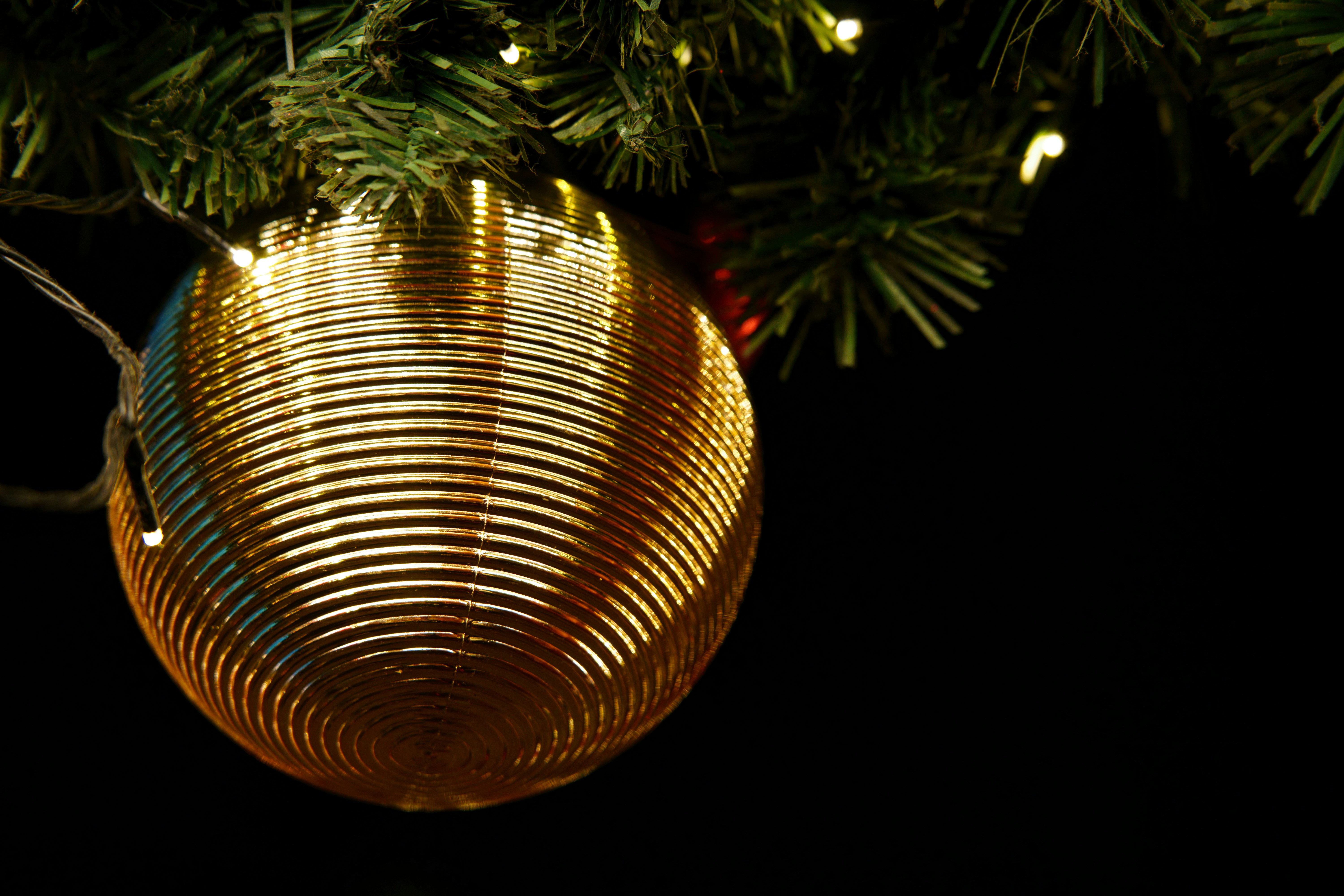 Golden Ornament Echoes a Christmas Night