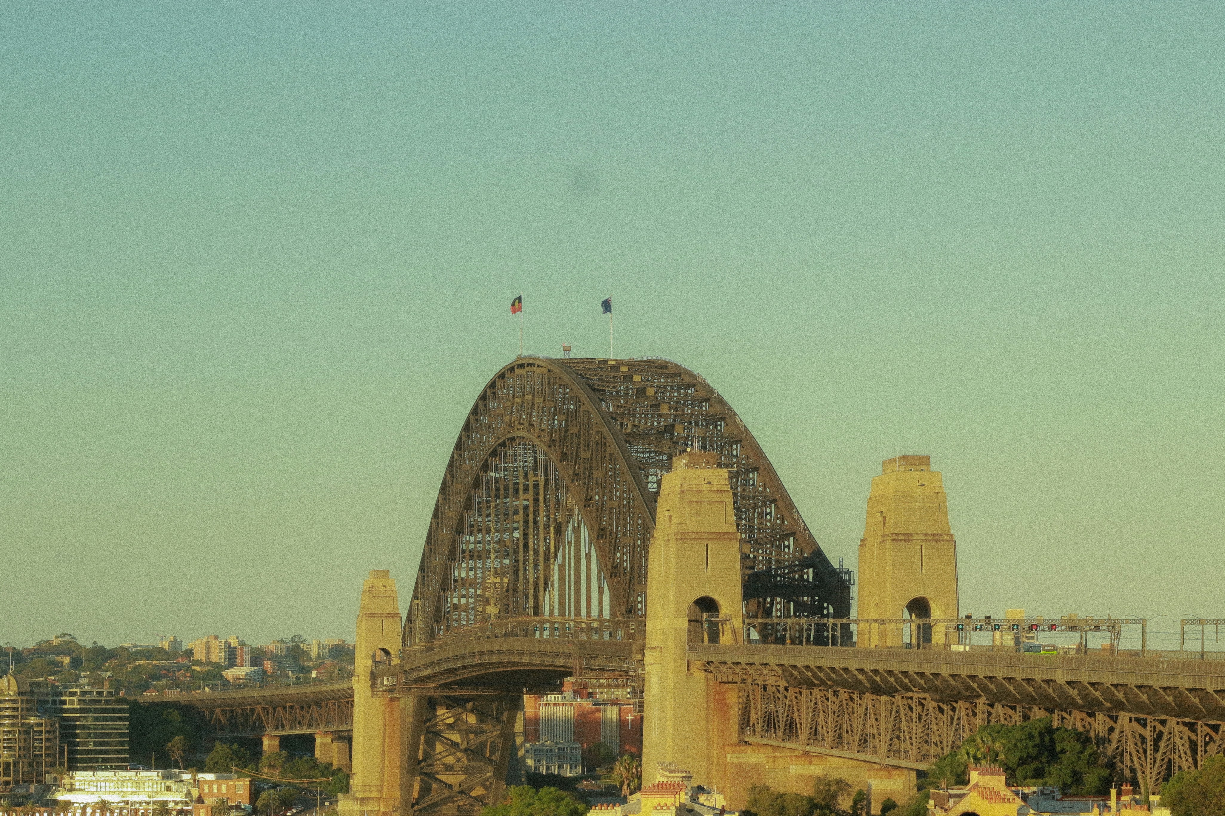Sydney’s Arc of Steel and Stone