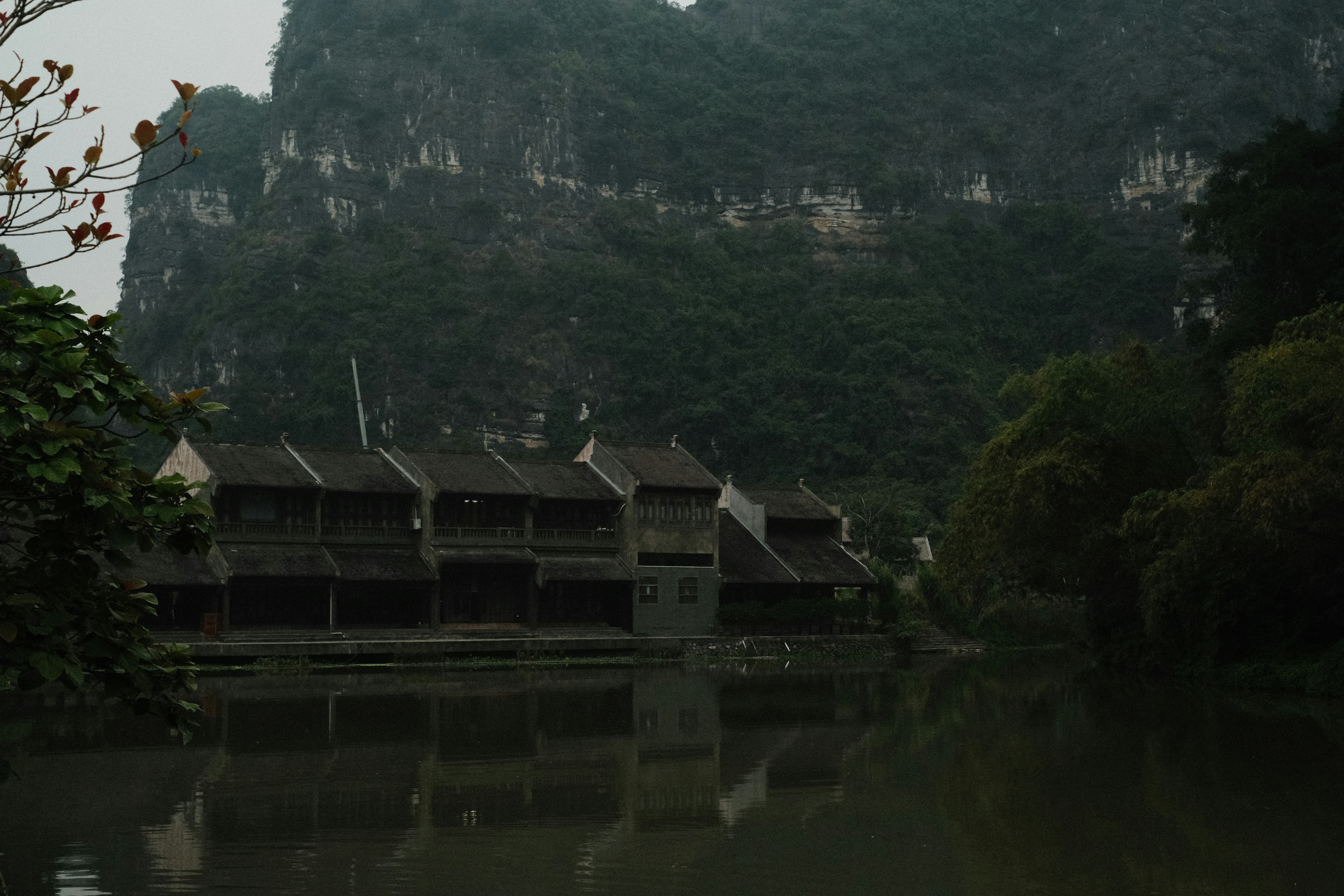 Dusk at the Riverside Inn