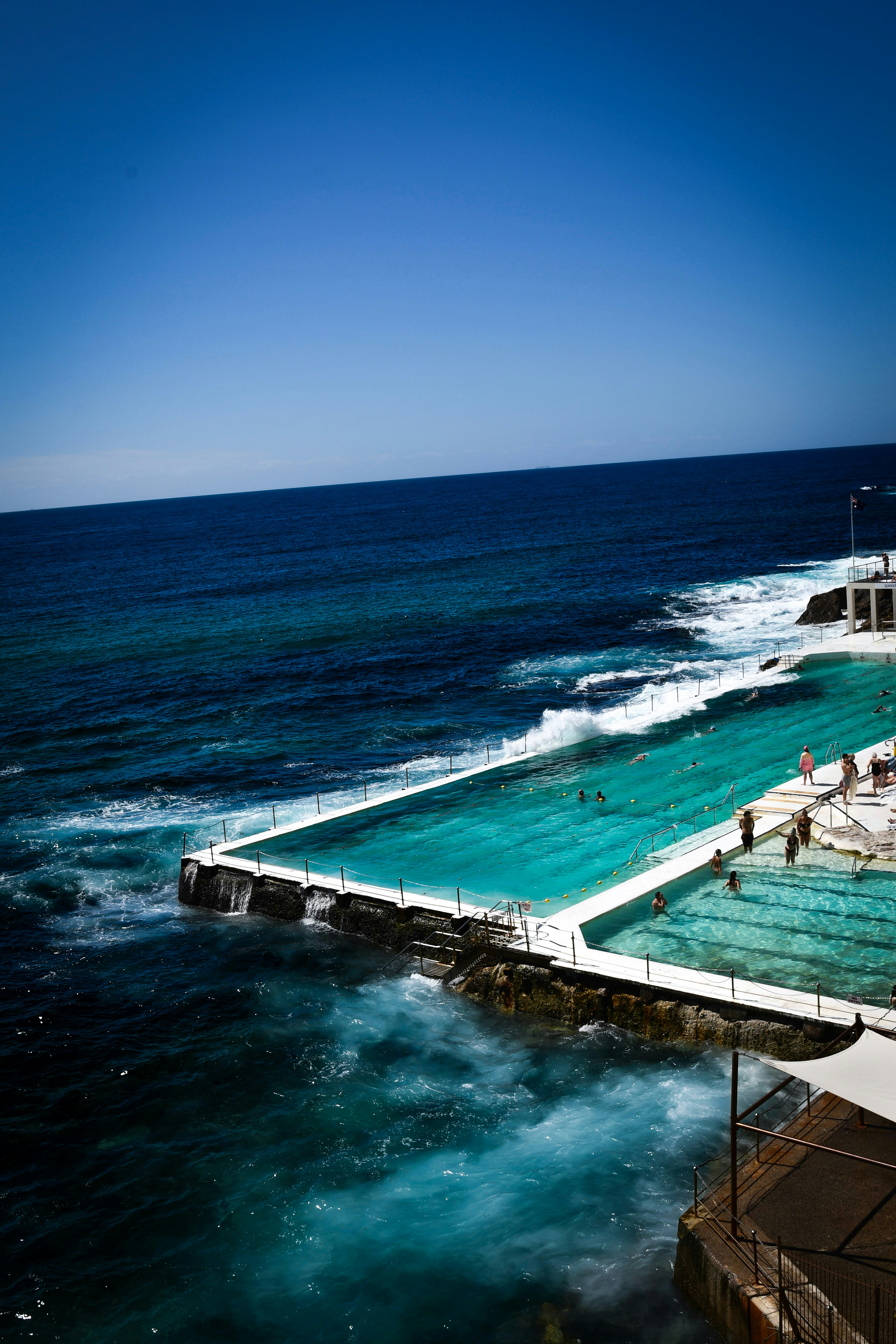 Ocean Terrace: Solar-lit Poolside at a Cliffside Resort