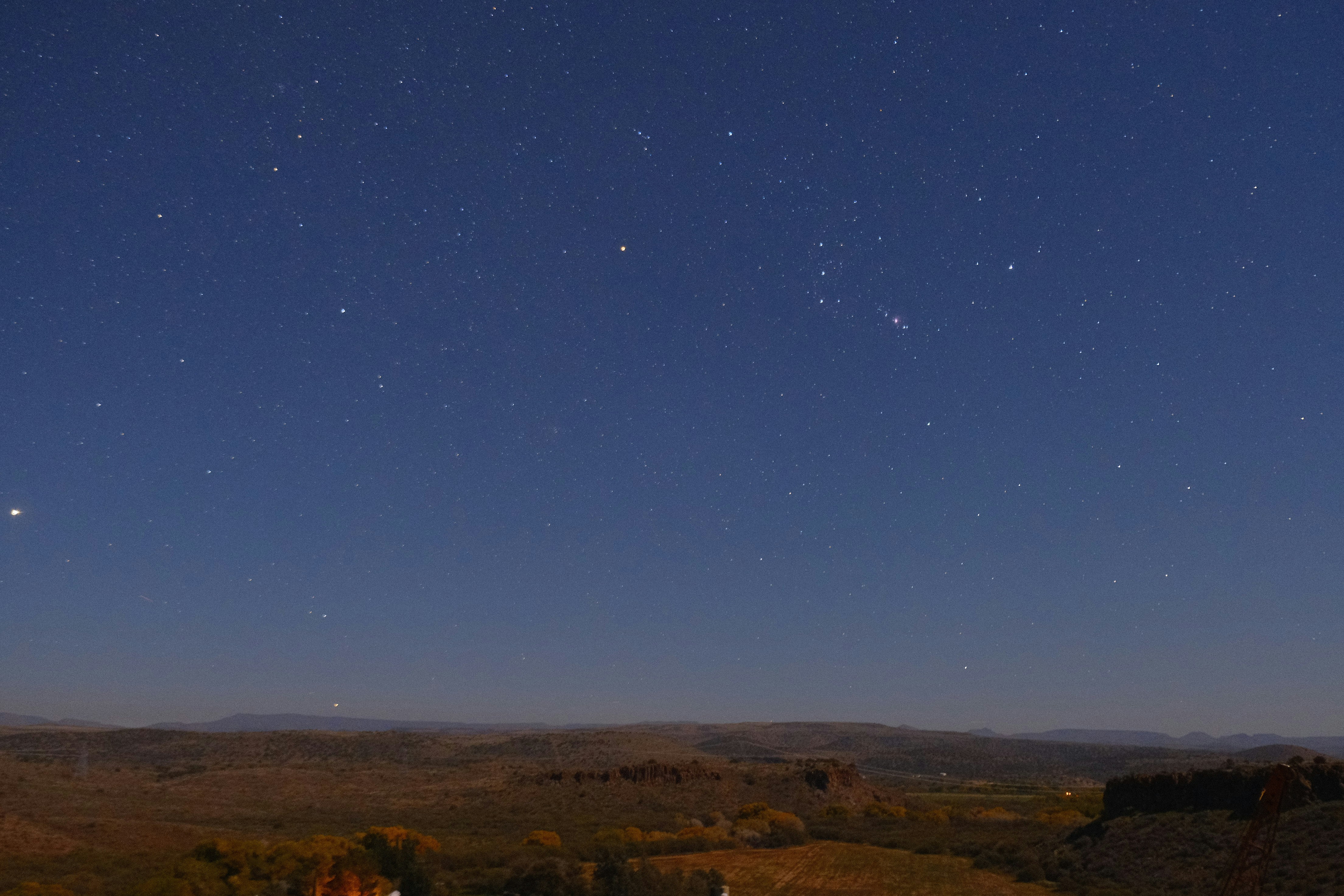 Stellar Horizon Over Prairie Nights