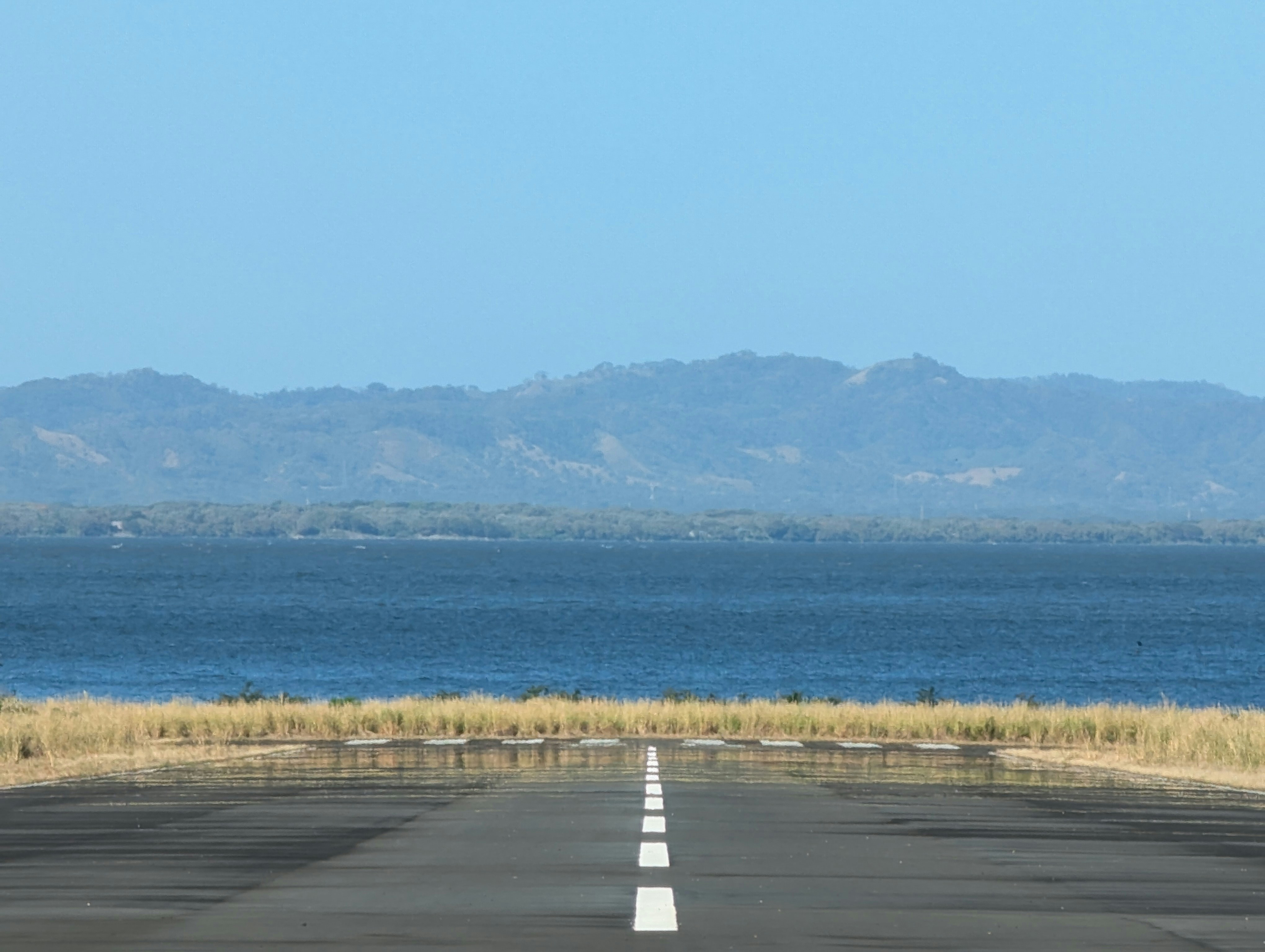 Endless Horizon: A Road to the Sea