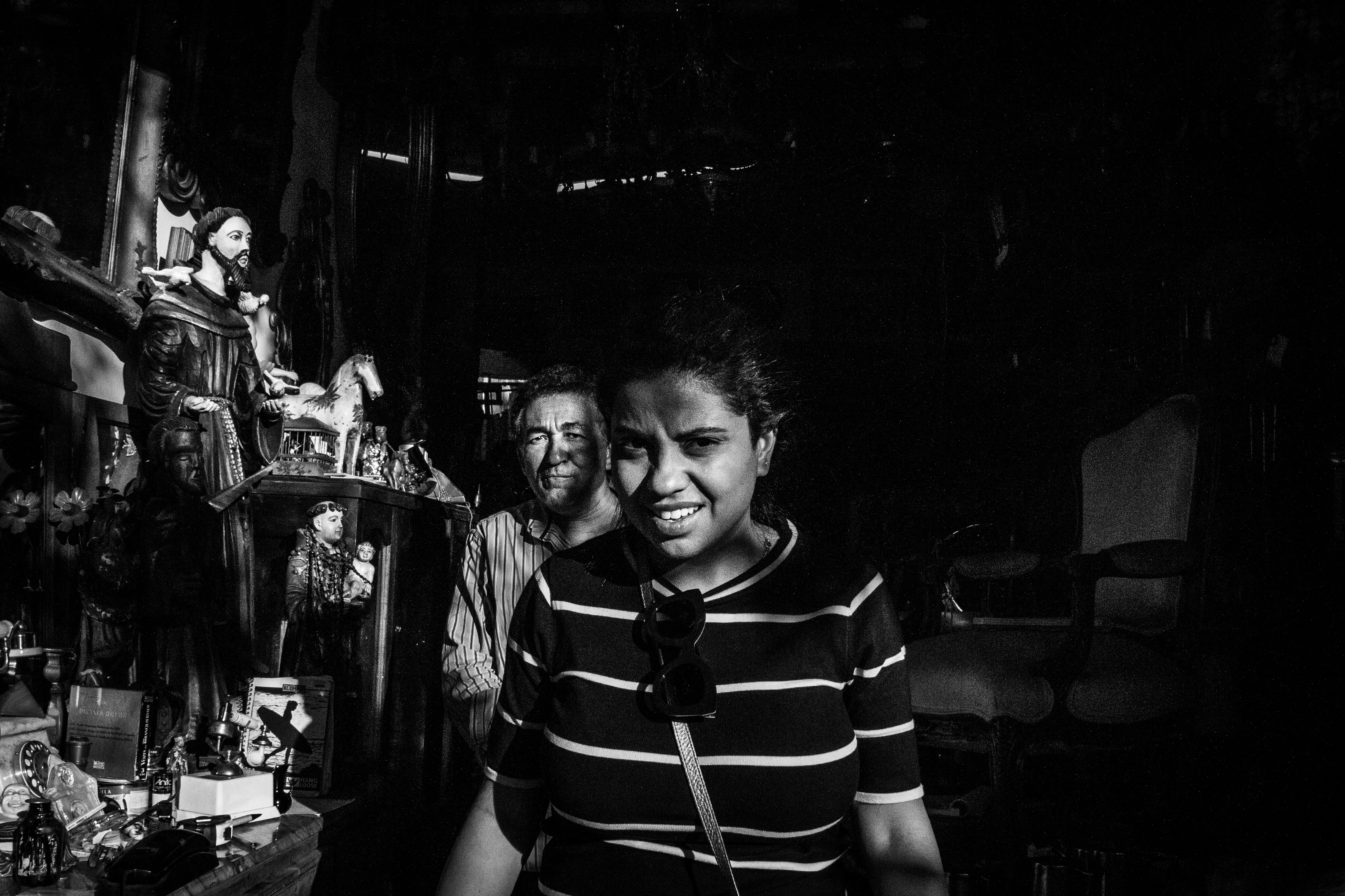 Front-Row Moment: A Stranger’s Smile in a Curated Scene
