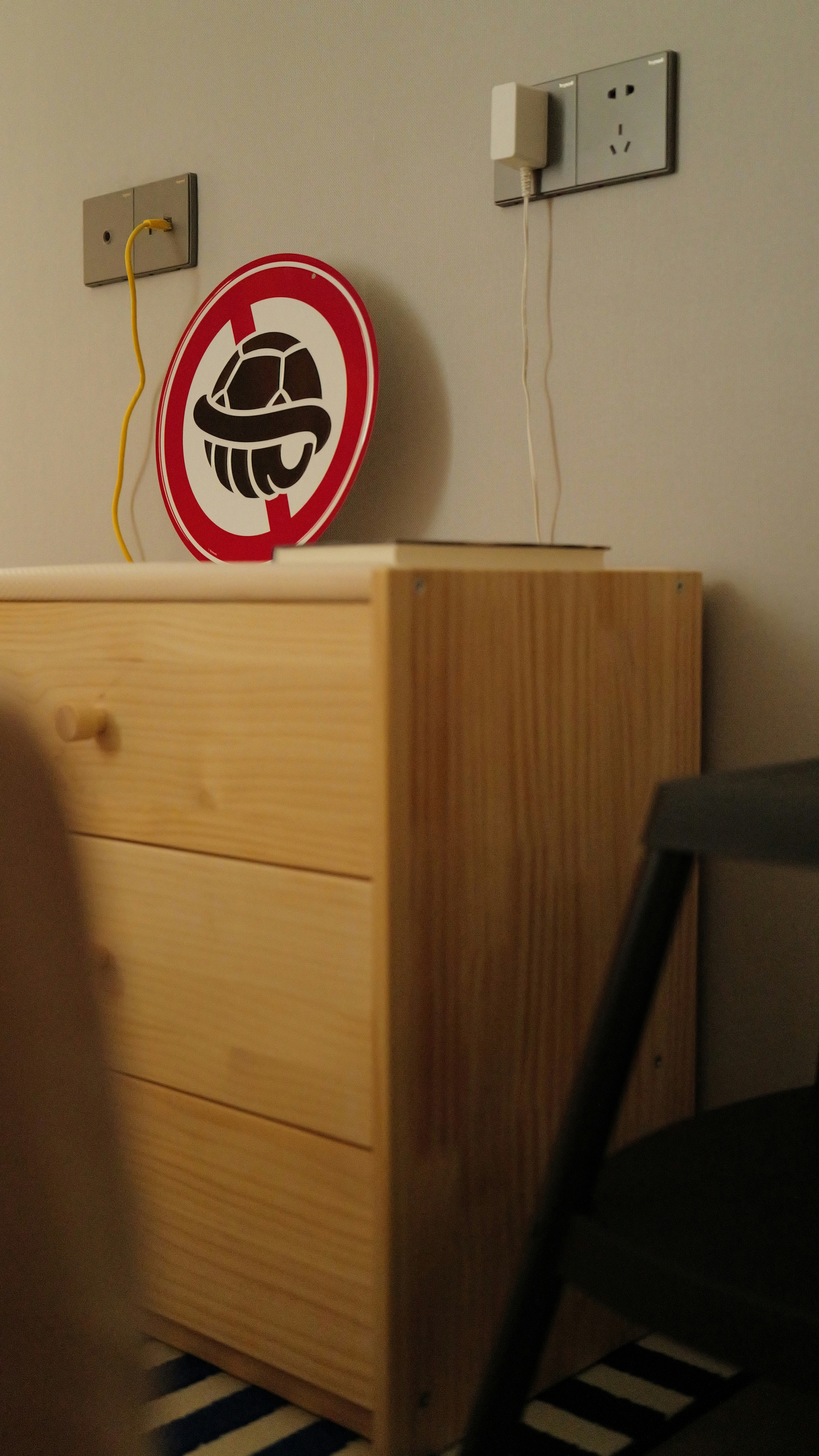 No-Work Sign on a Quiet Bedroom Dresser