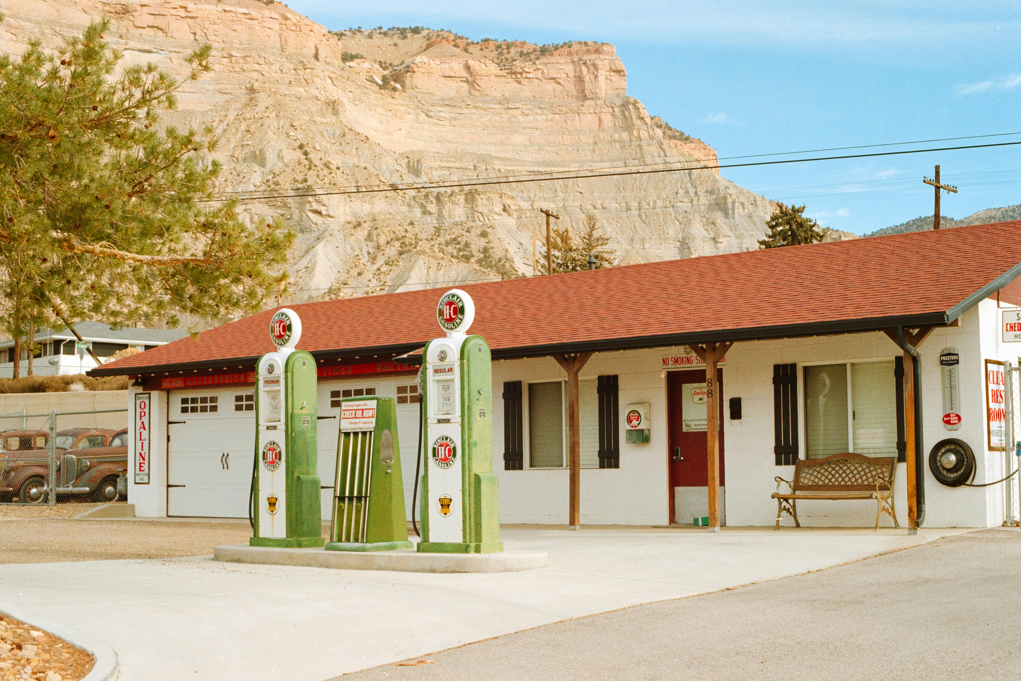 Retro Gas Corner Under Desert Cliffs