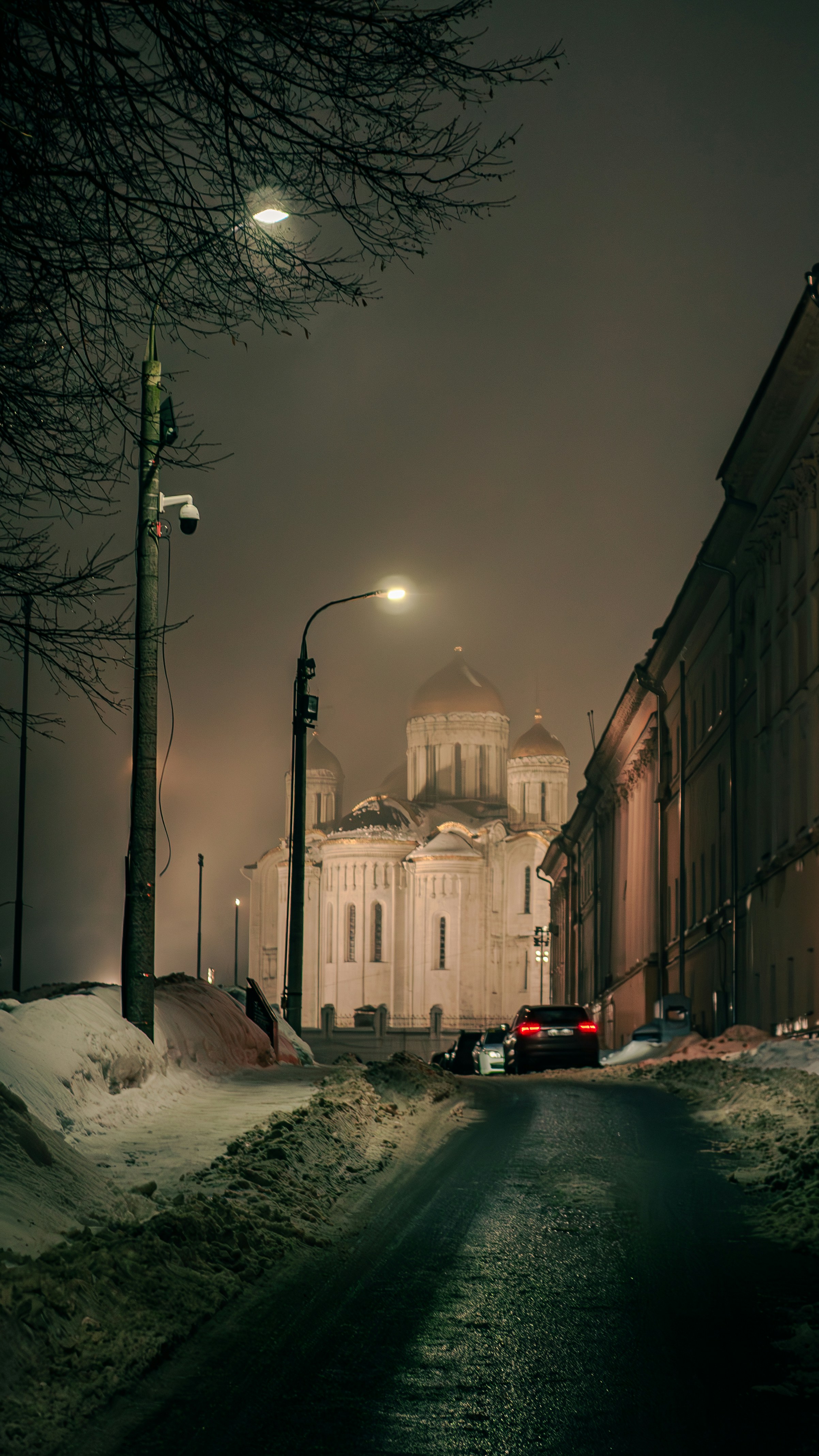 Snowbound Avenue to the Cathedral Dome