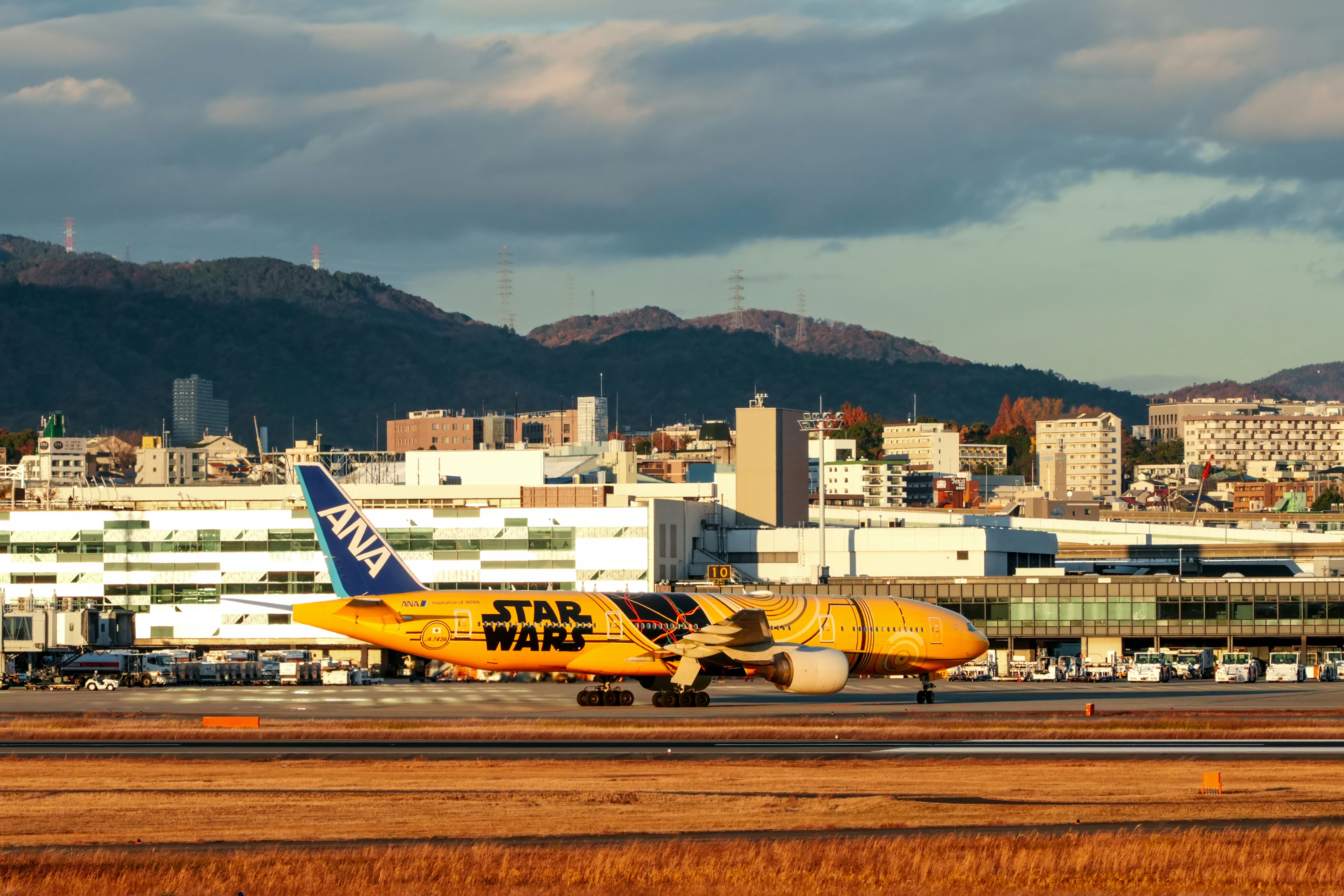 Star Wars colorway lands on the tarmac