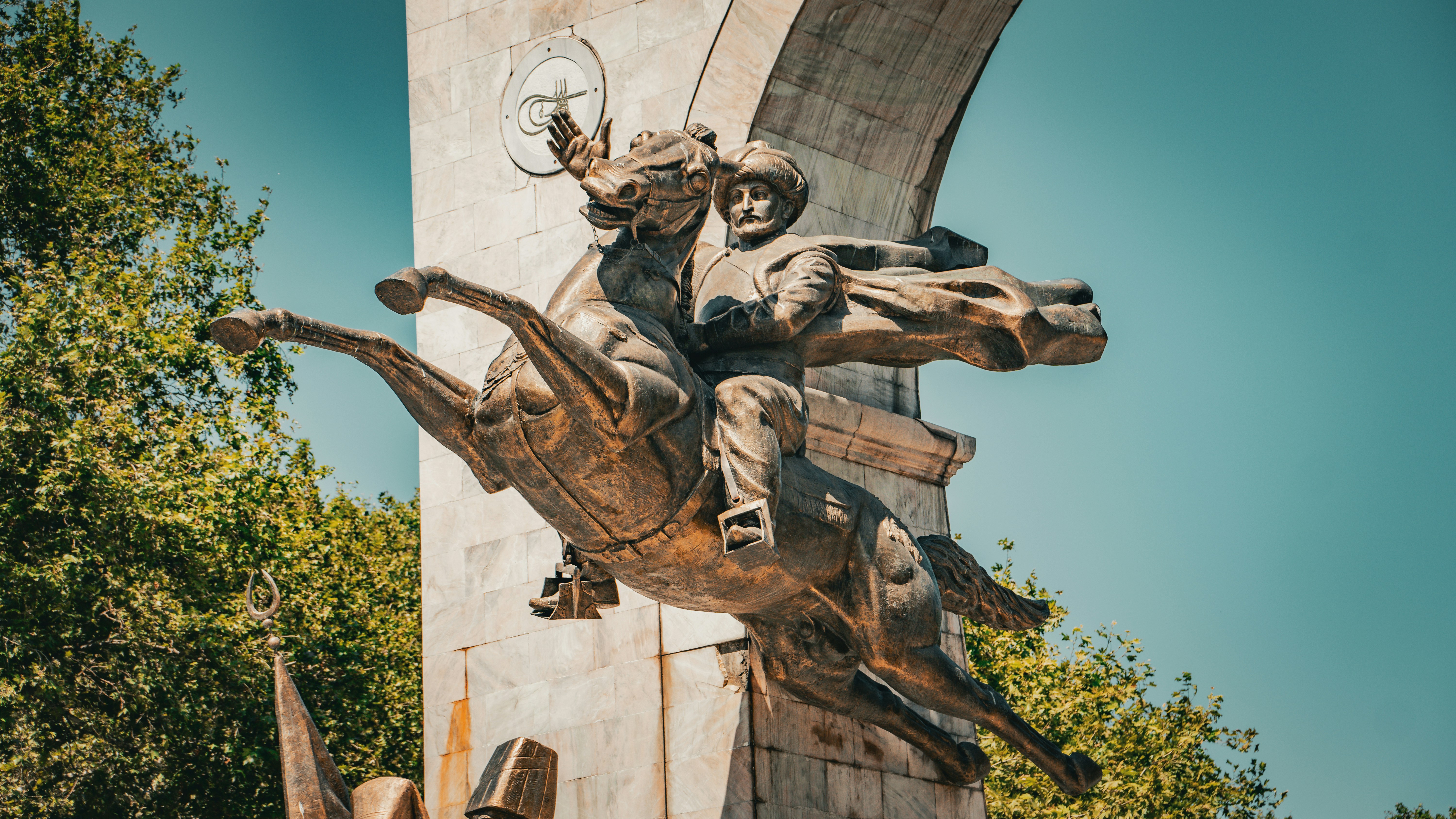 Bronze Rider in Flight: A Monumental Leap Through Time