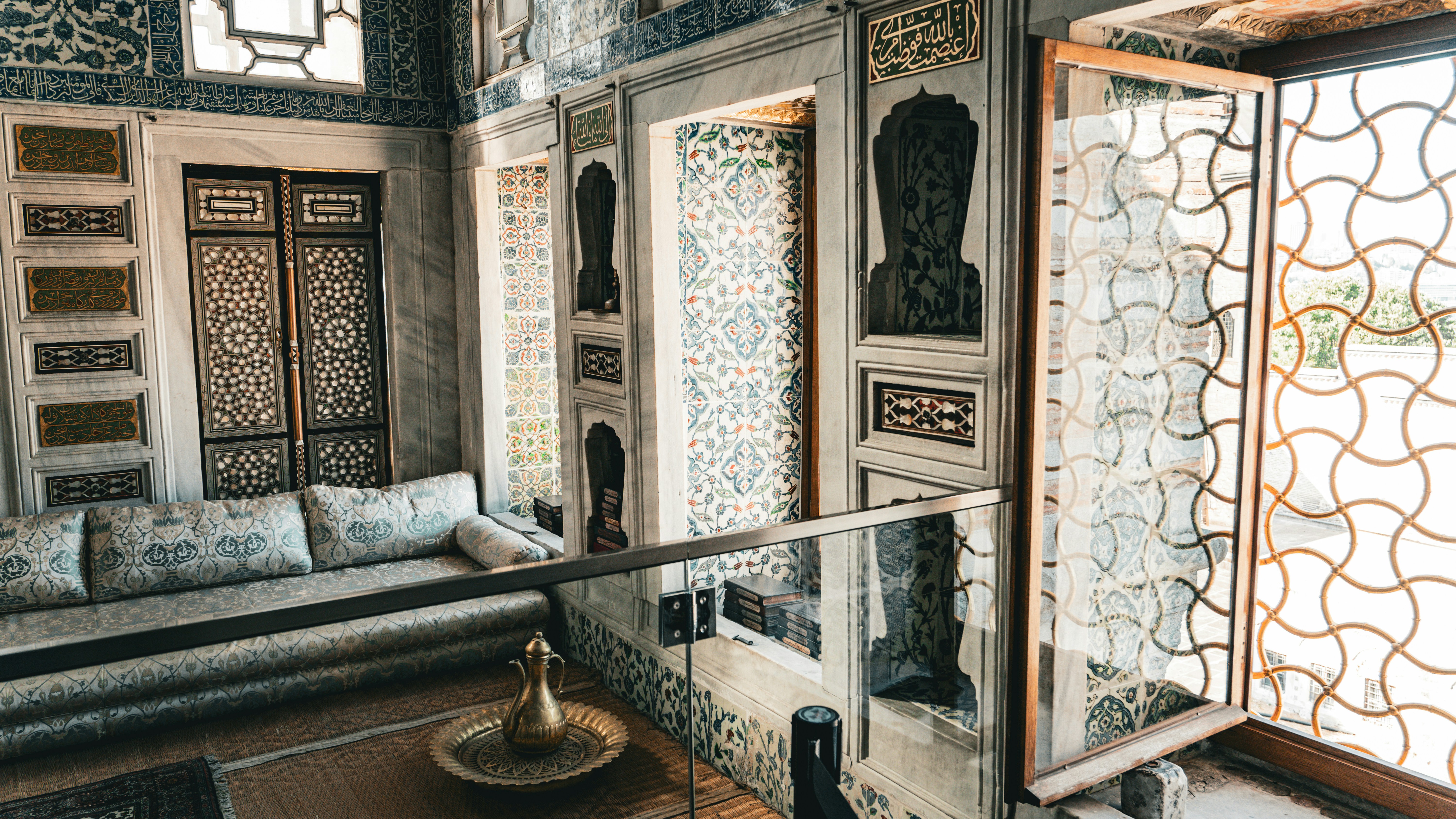Intricate Moorish Lounge: Tiles, Woodwork, and Lattice Light