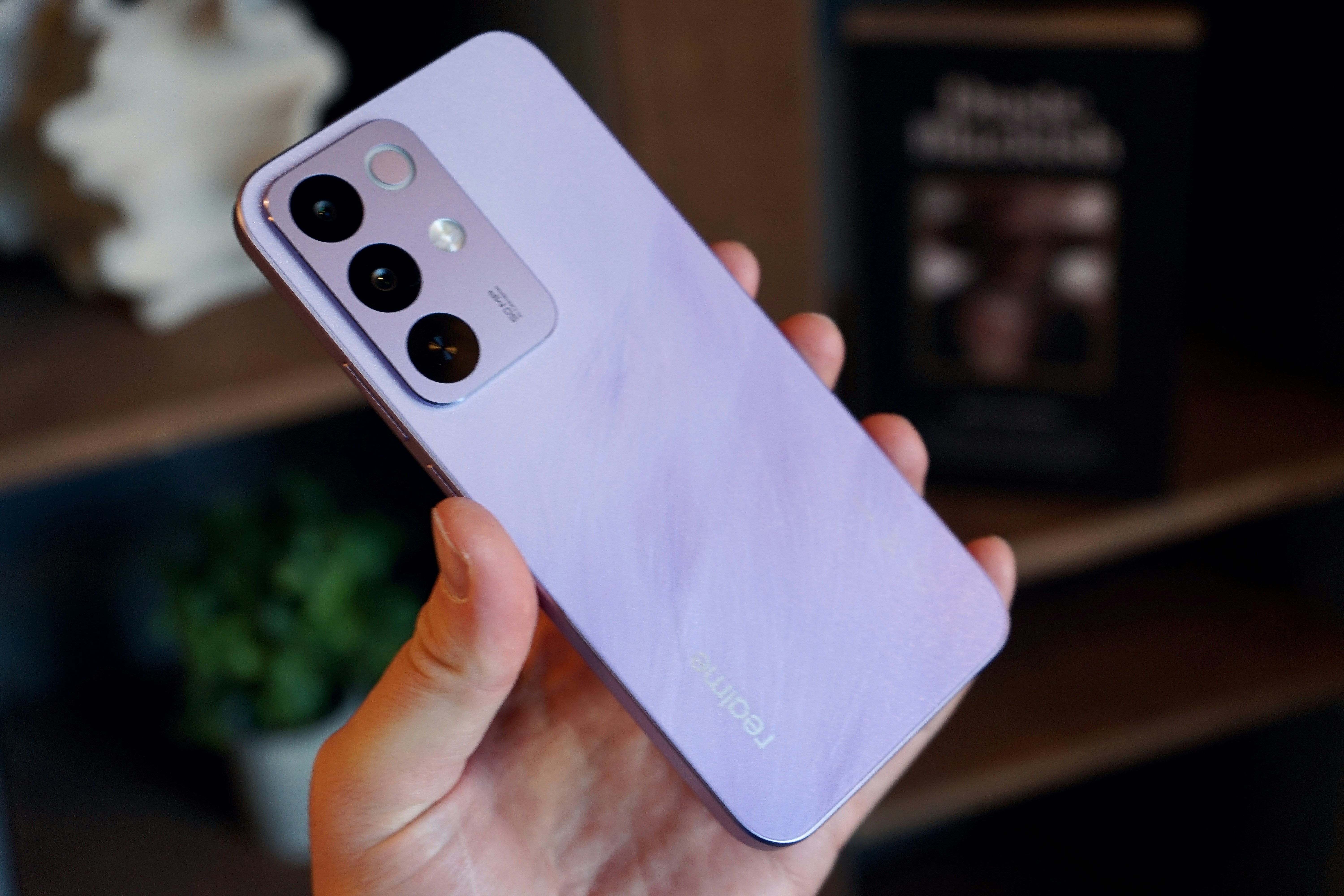 Lavender Glass: A Hand-Held Moment with a Lavender Smartphone