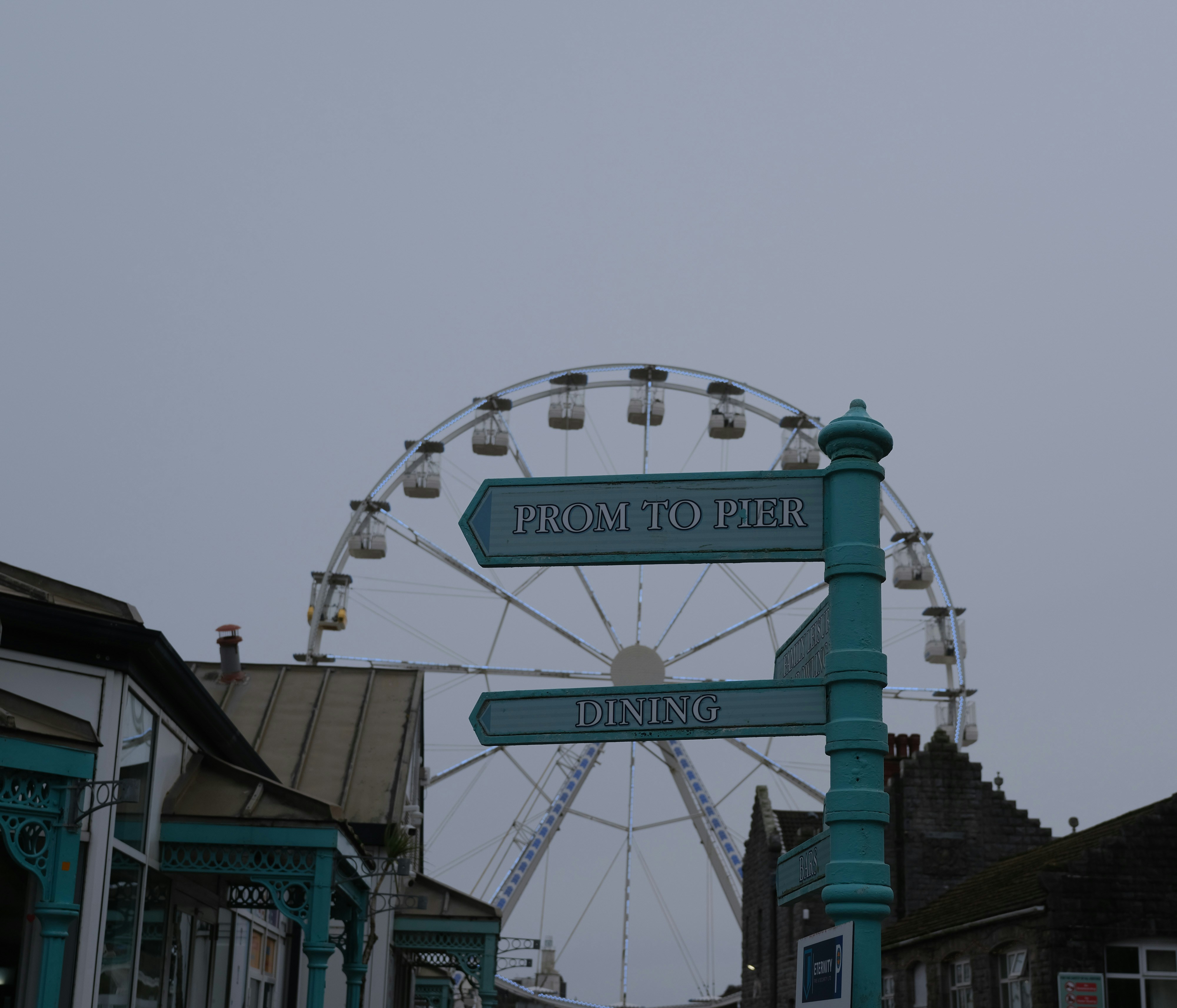 Prom to Pier: A Quiet Day Under the Giant Wheel