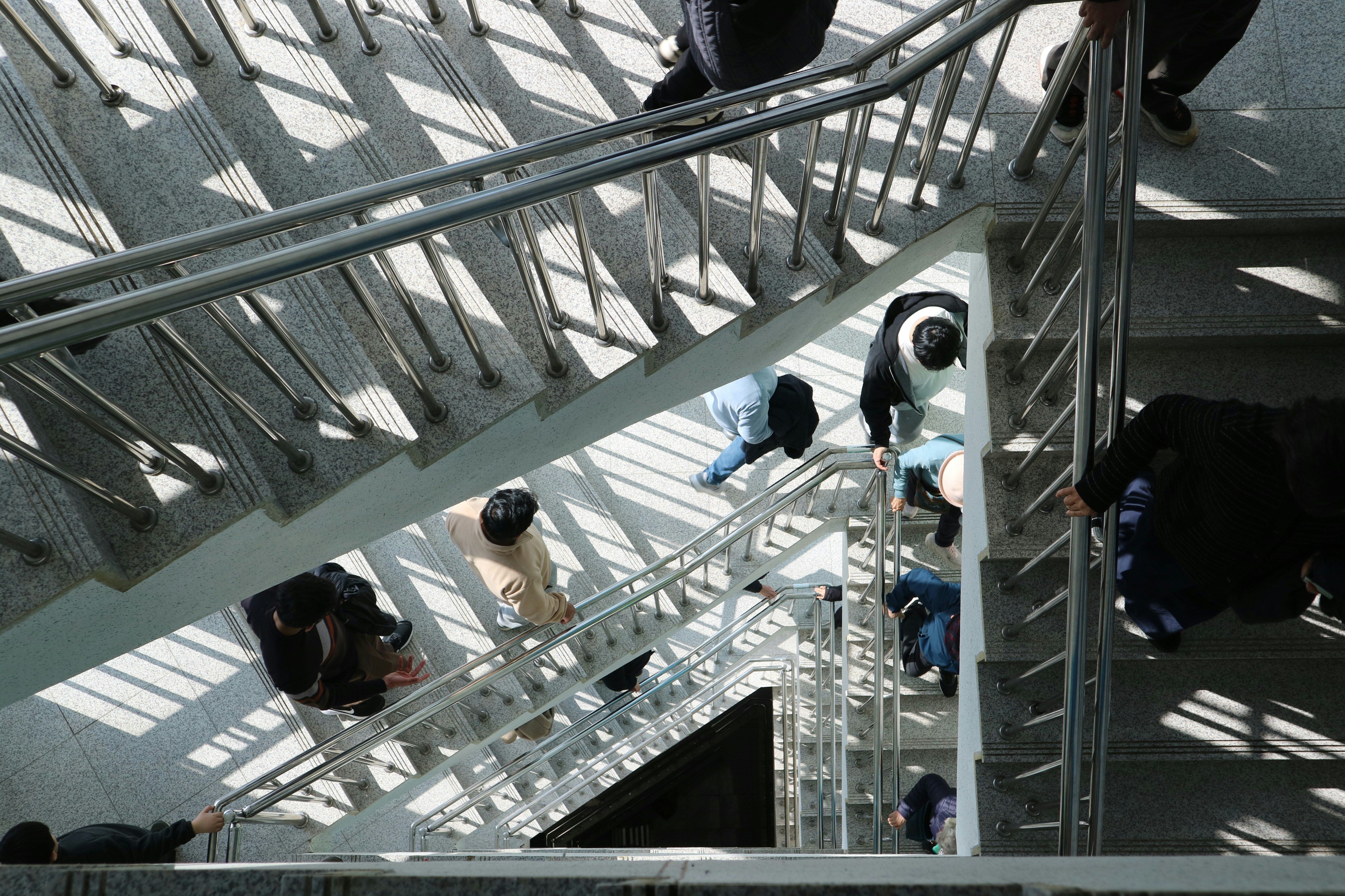 Overhead Spiral: Fans of Steel and Shadow
