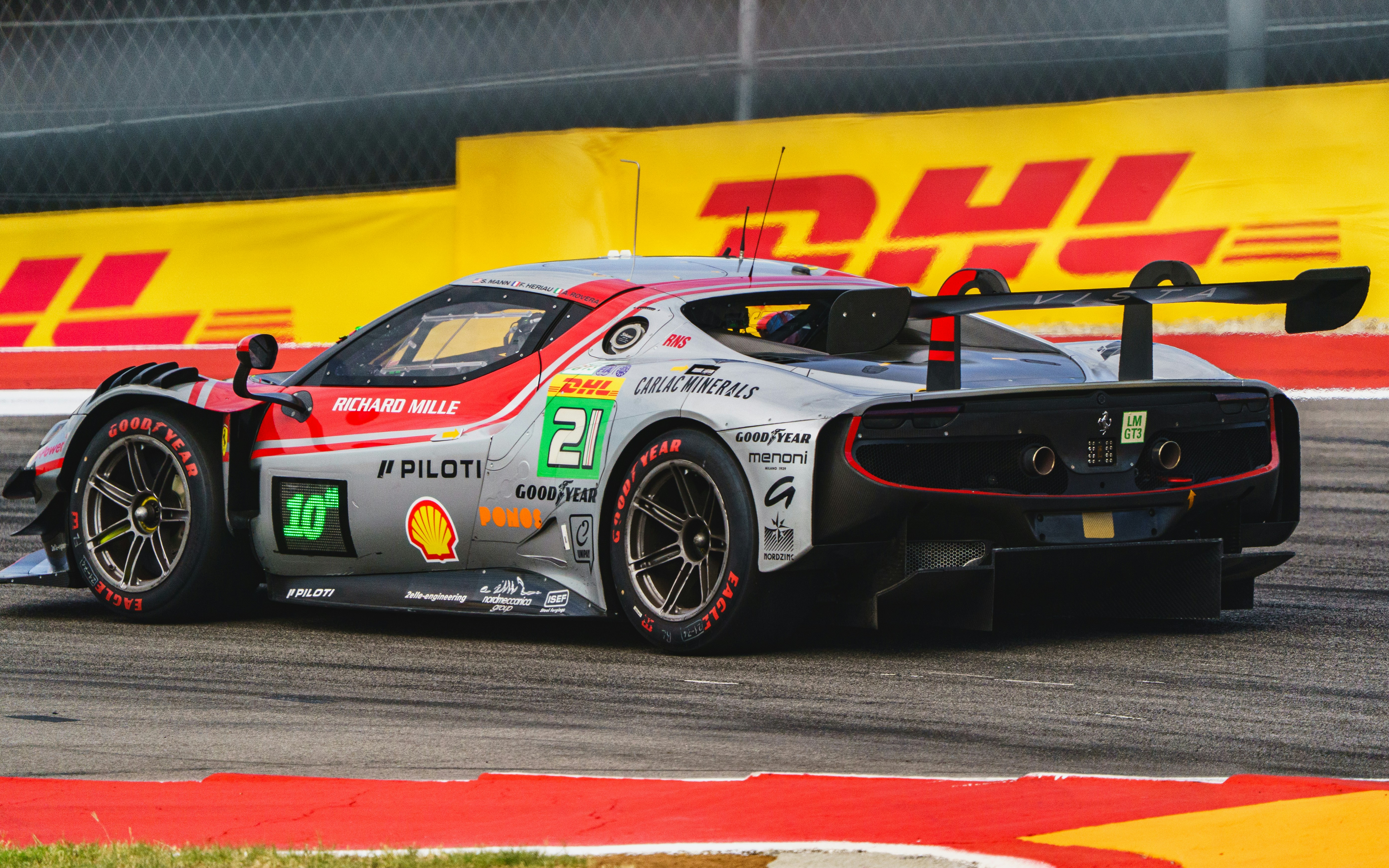 DHL-Liveried GT3 Sitrep: A Marathon of Velocity