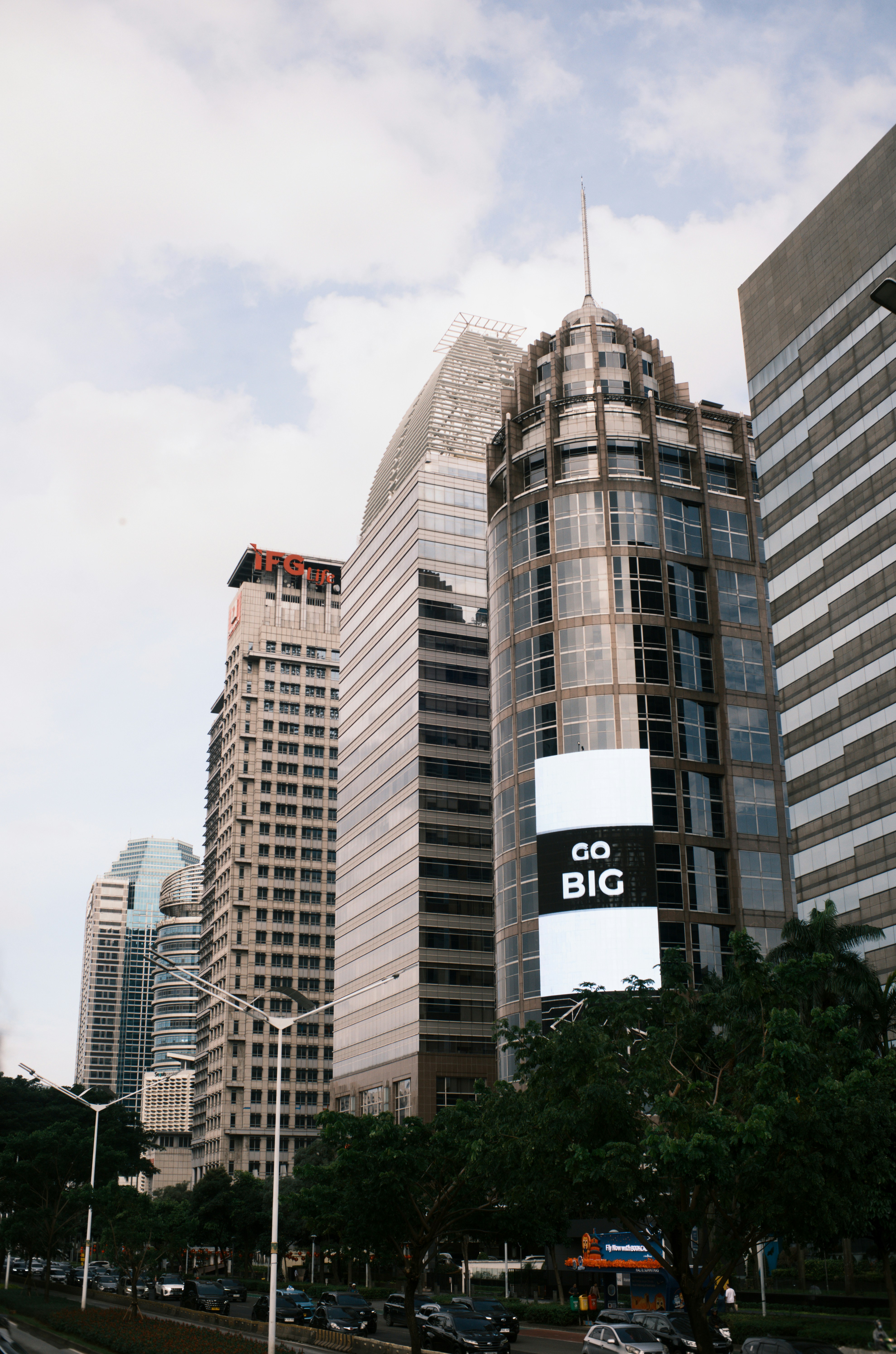 Skyward Rise: A Street View Toward Tall Towers