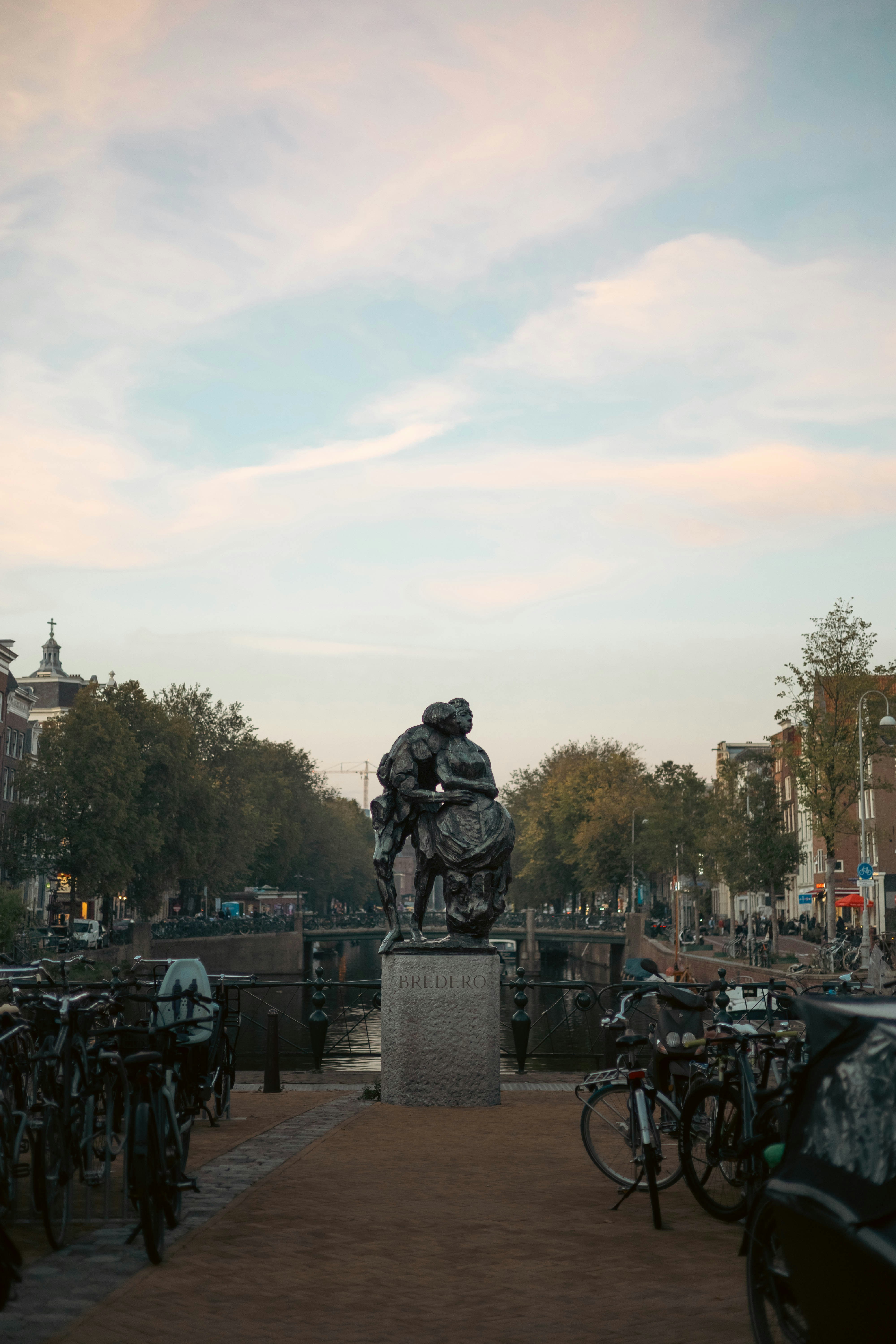 Bridgeside Monument: Evening Kiss at the Canal