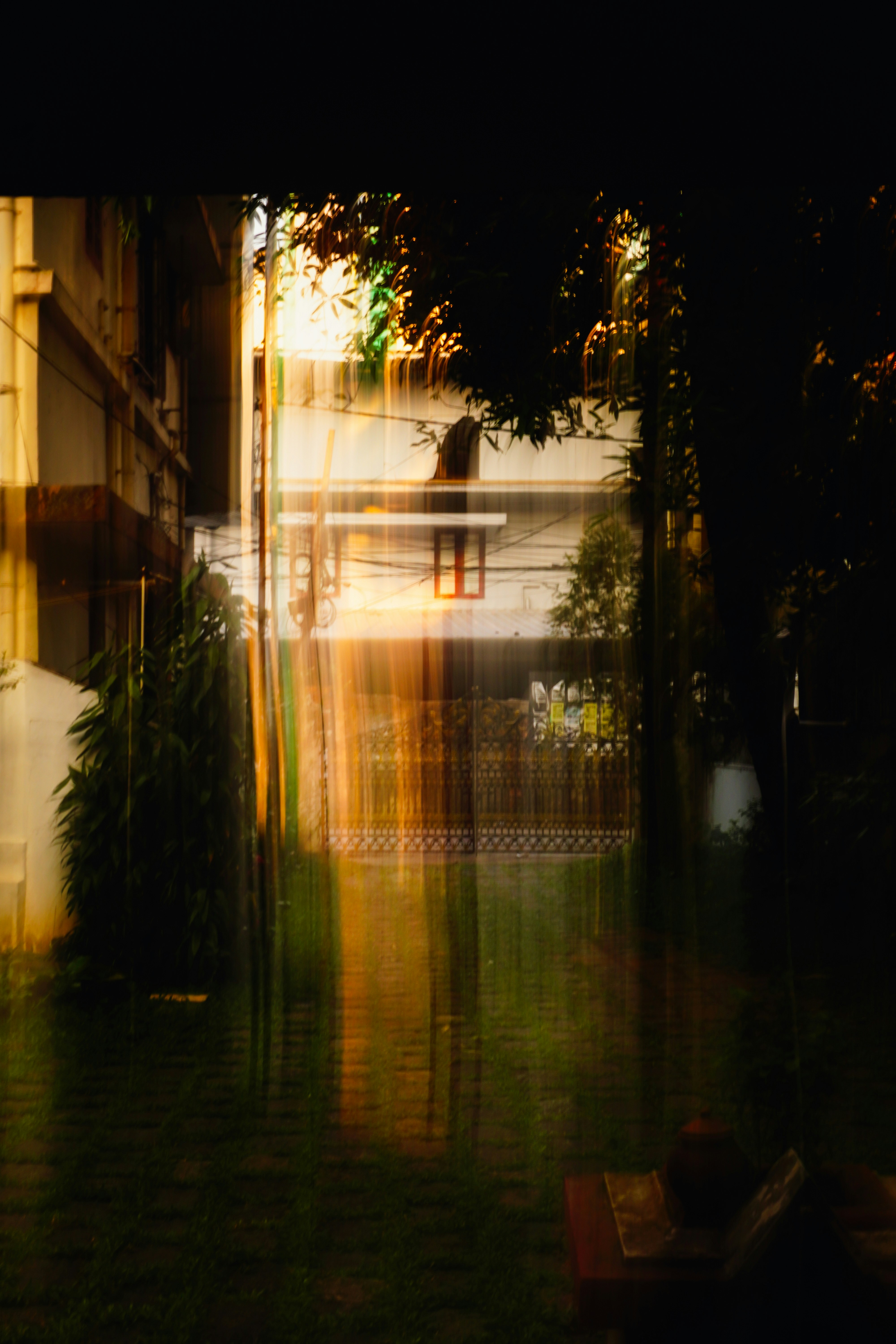 Afterimage Gate: A Long Exposure Through Quiet Courtyard