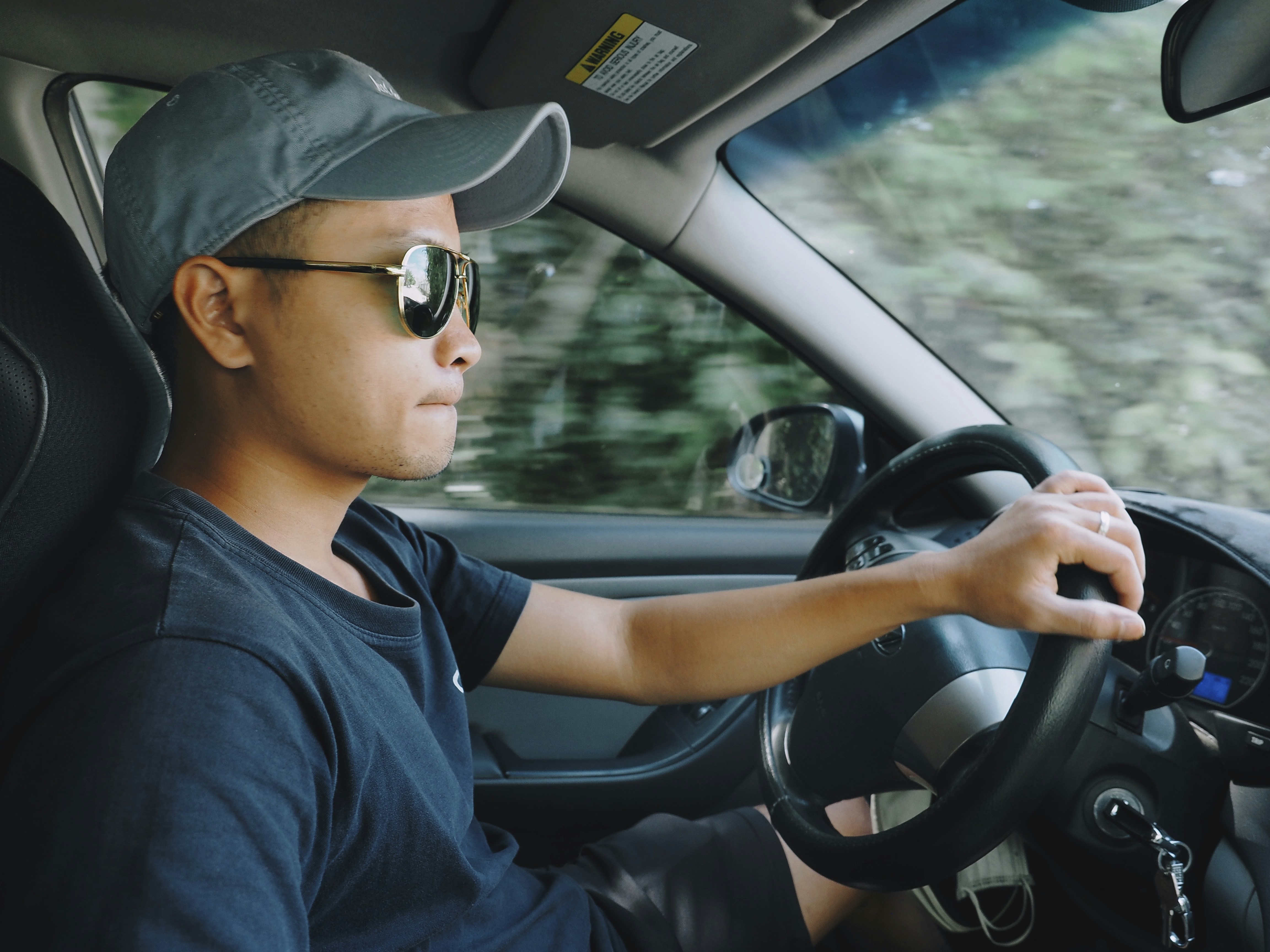 Behind the Wheel: Focused Gaze in a Moving Moment