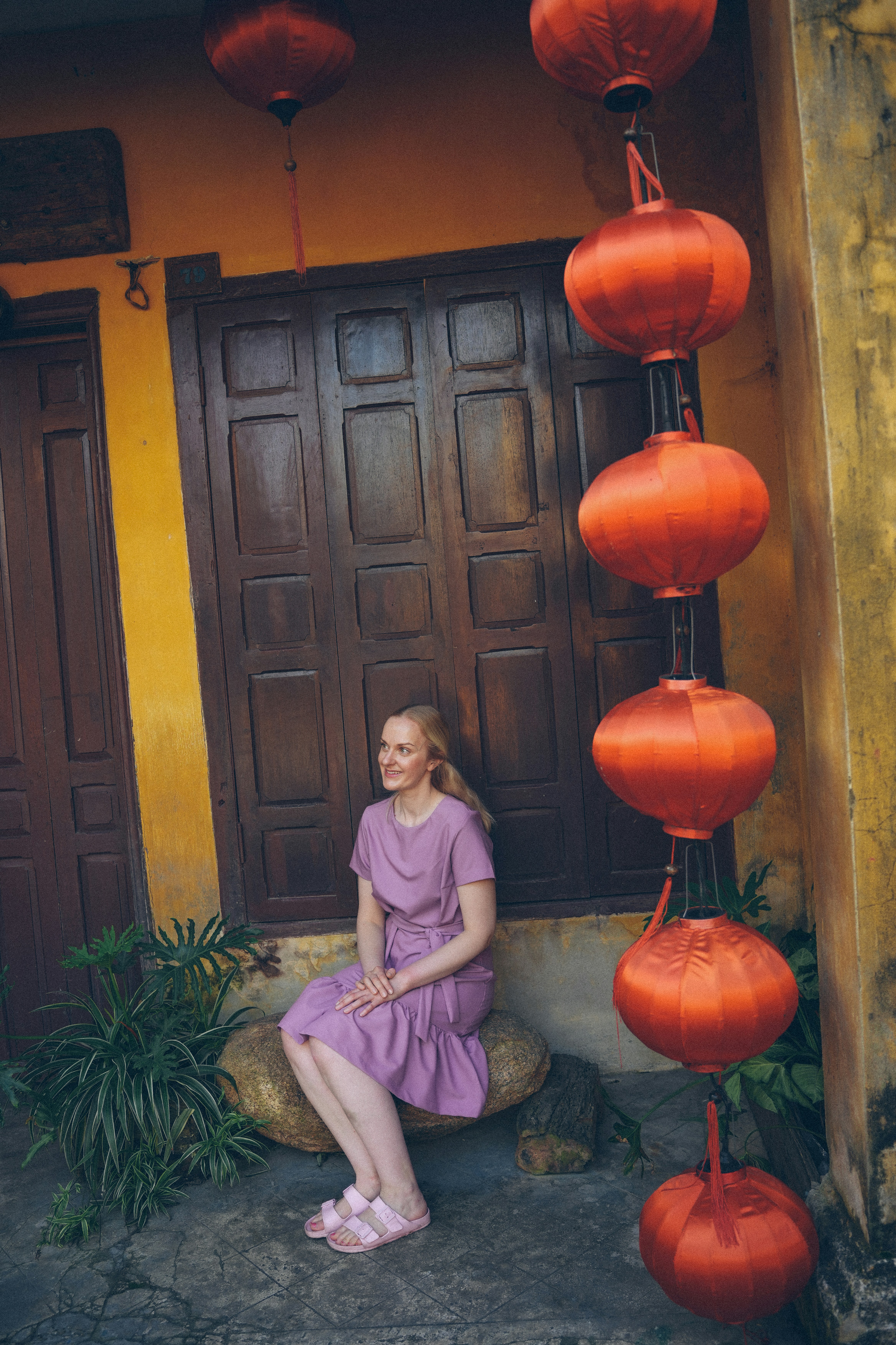 Lilac-draped Moment by the Lantern Gate
