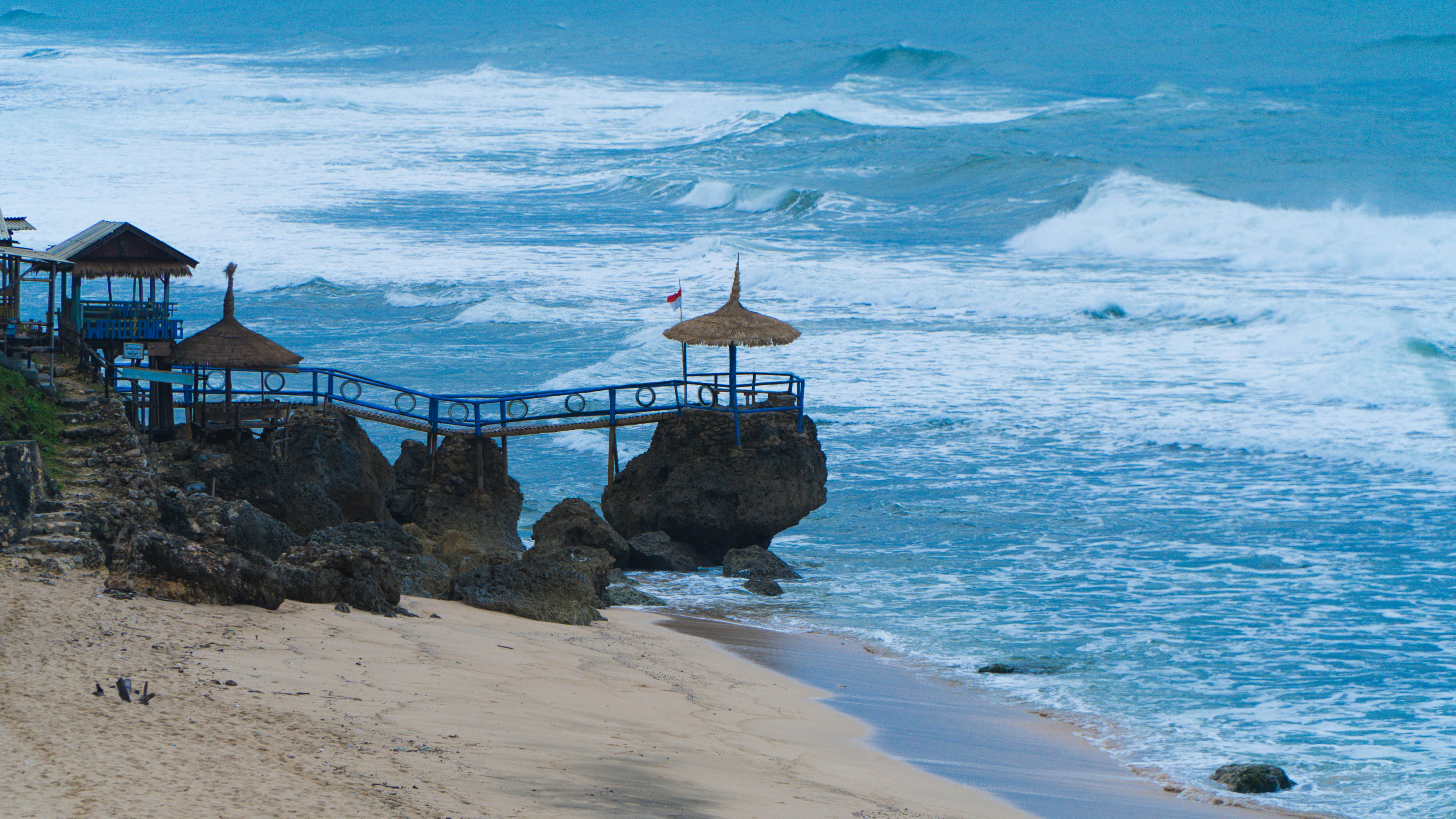 Ridgetop Gallery: Cliffside Pavilions Over a Draped Sea