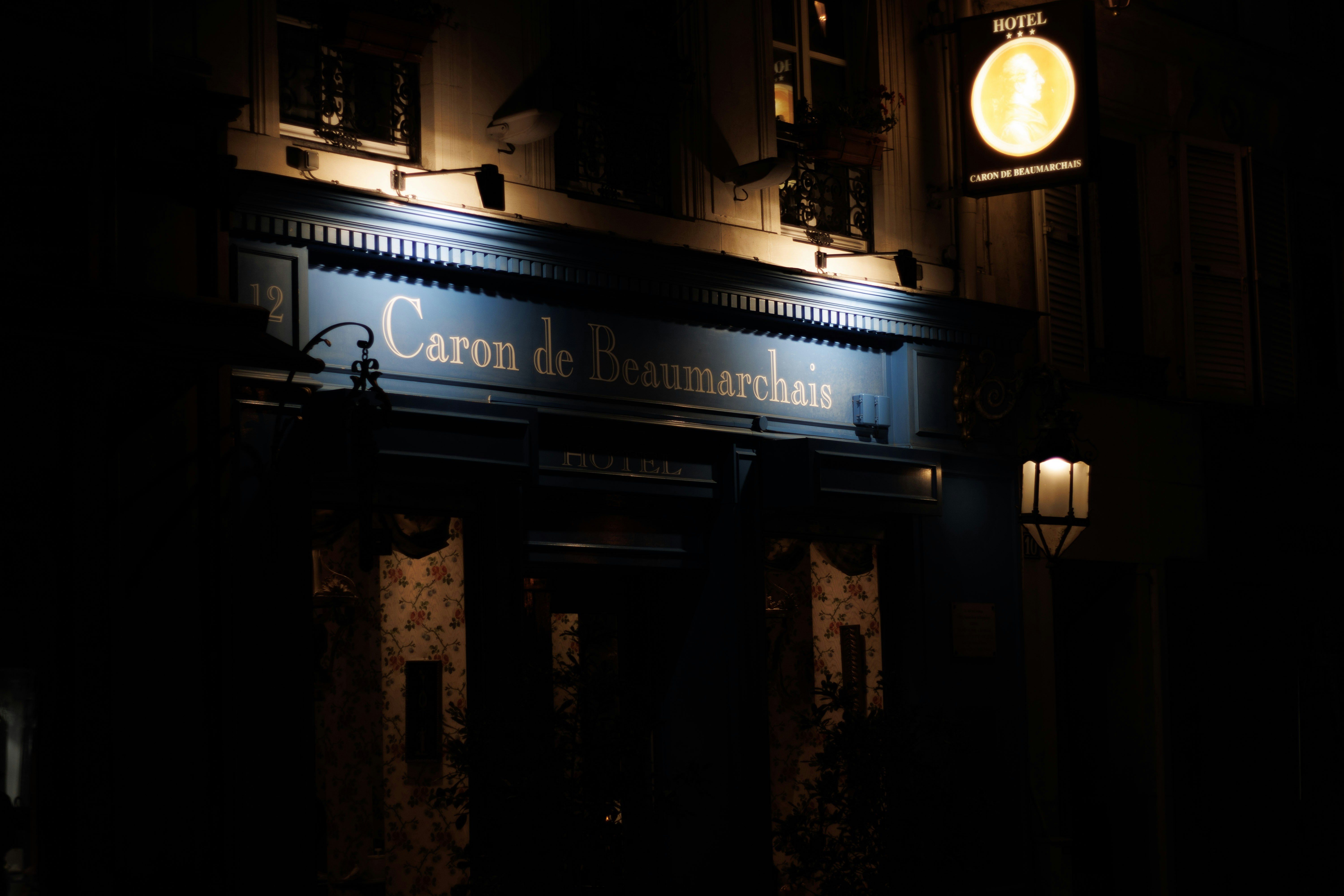 Night at Caron de Beaumarchais: A Quiet Facade