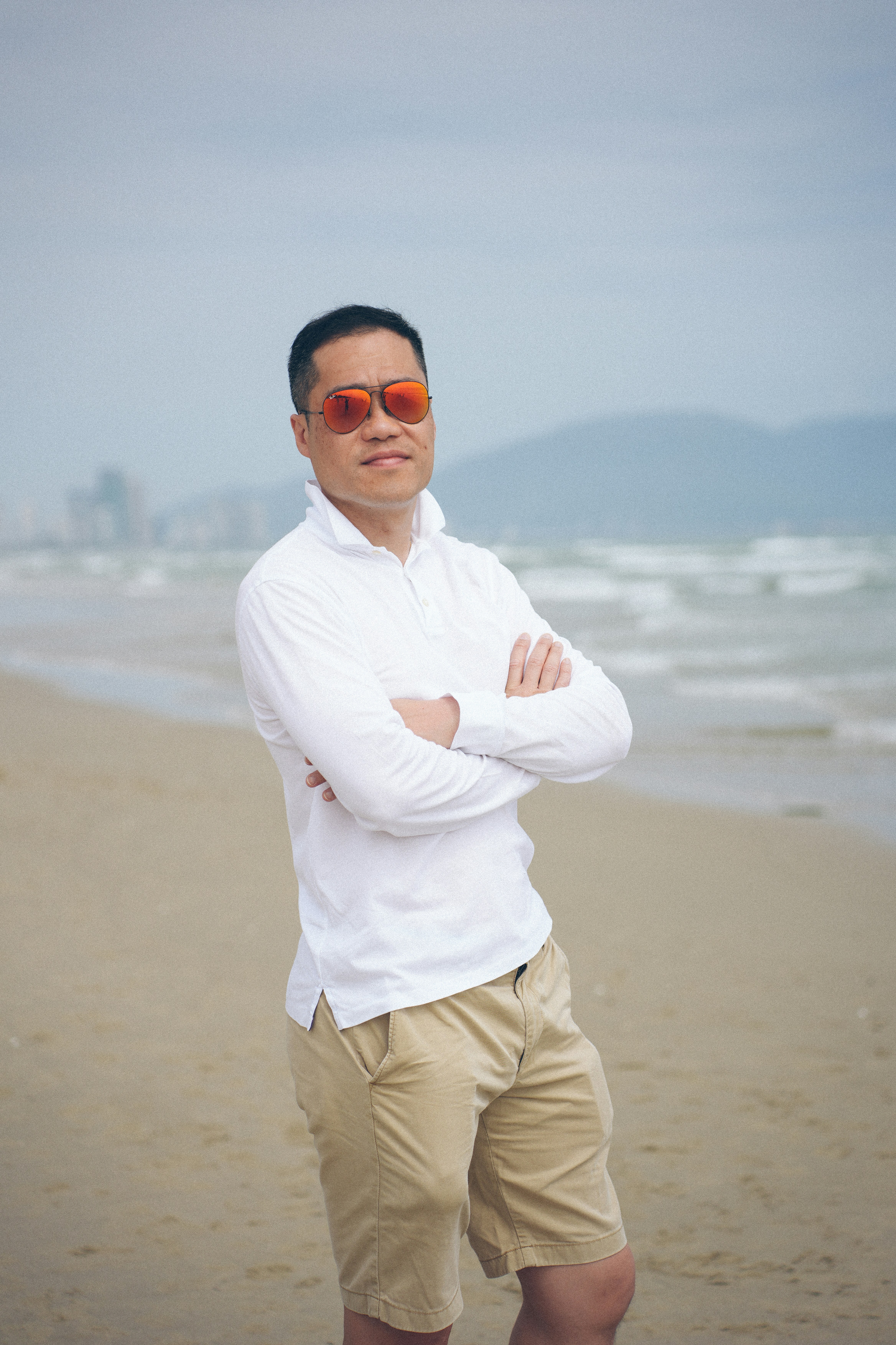 Coastal Confidence: A Conversational Pose in the Sea Breeze