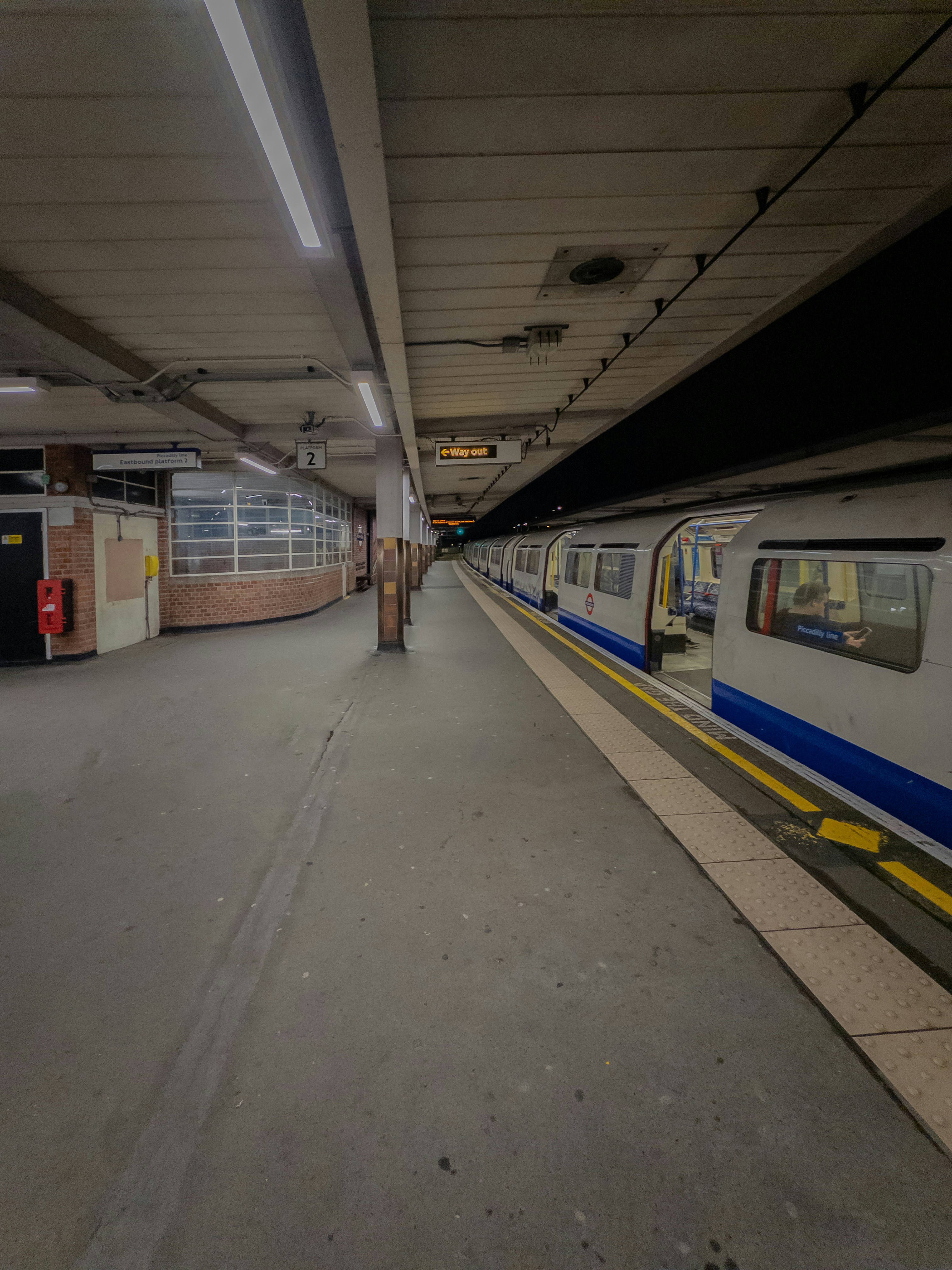Platform Edge Quiet: A Tranquil Ride in an Urban Underground
