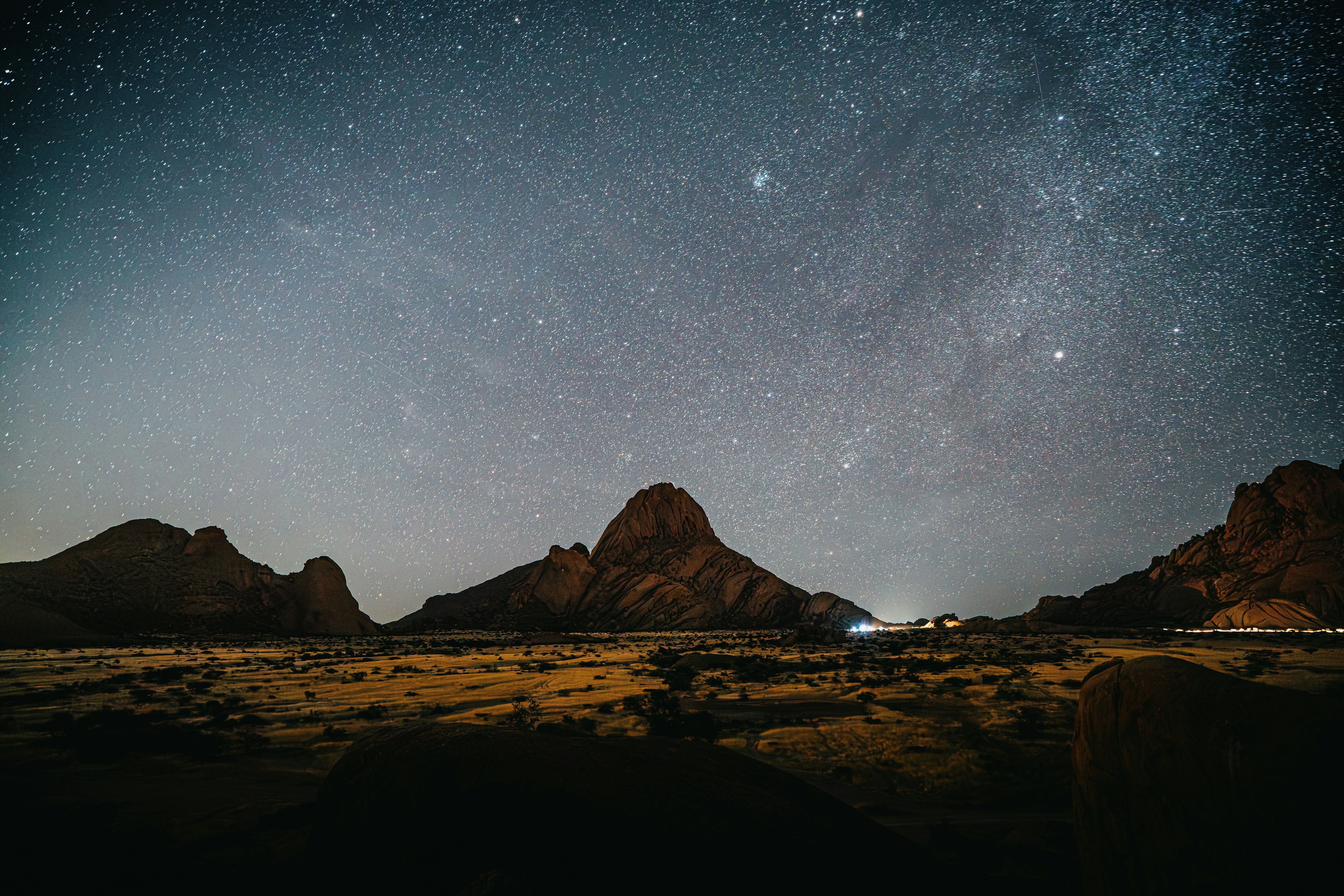 Starlit Desert Ridge Under a Milky Way Quilt
