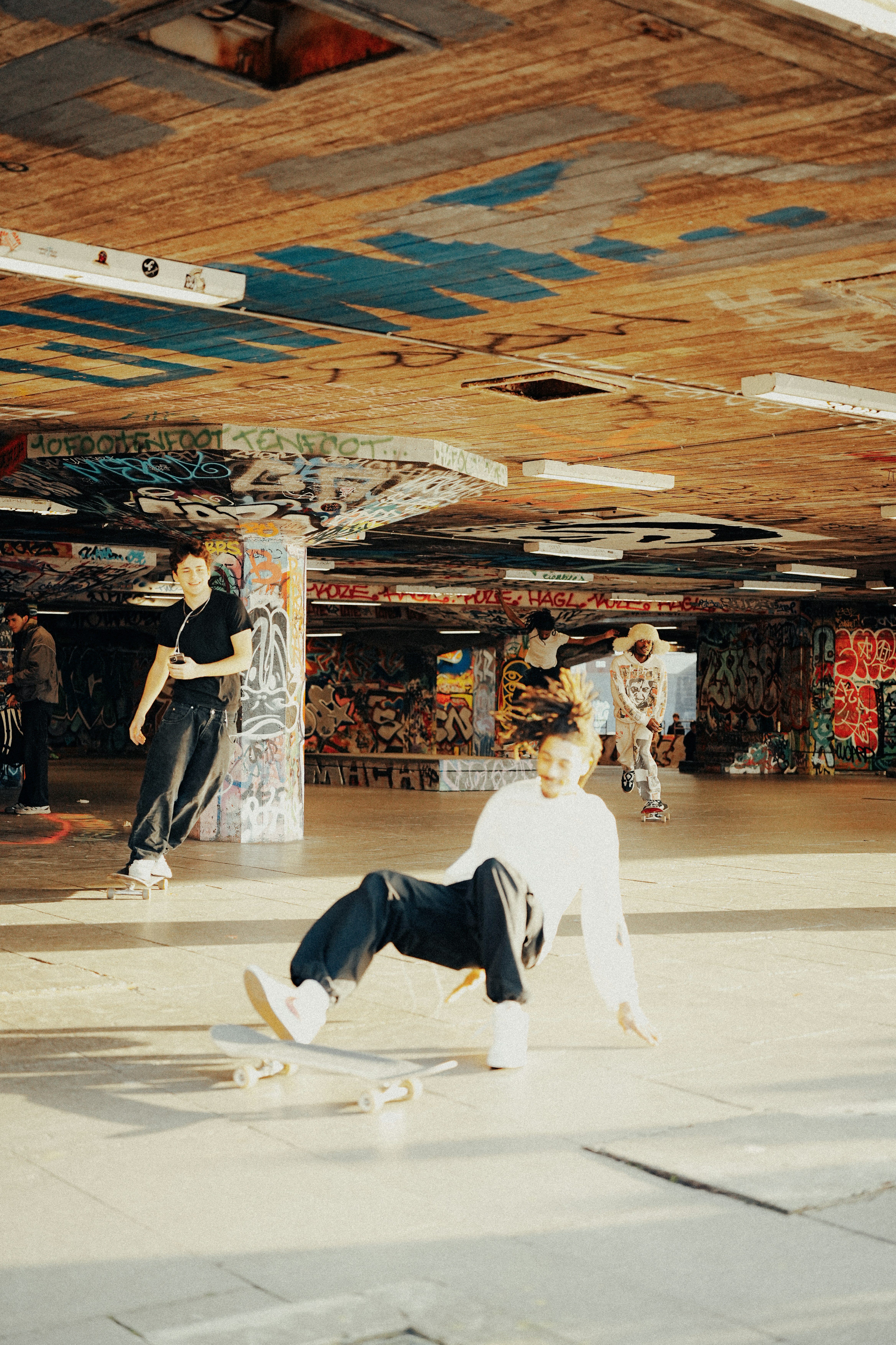 Skater’s Edge: A Indoor Graffiti Park Scene