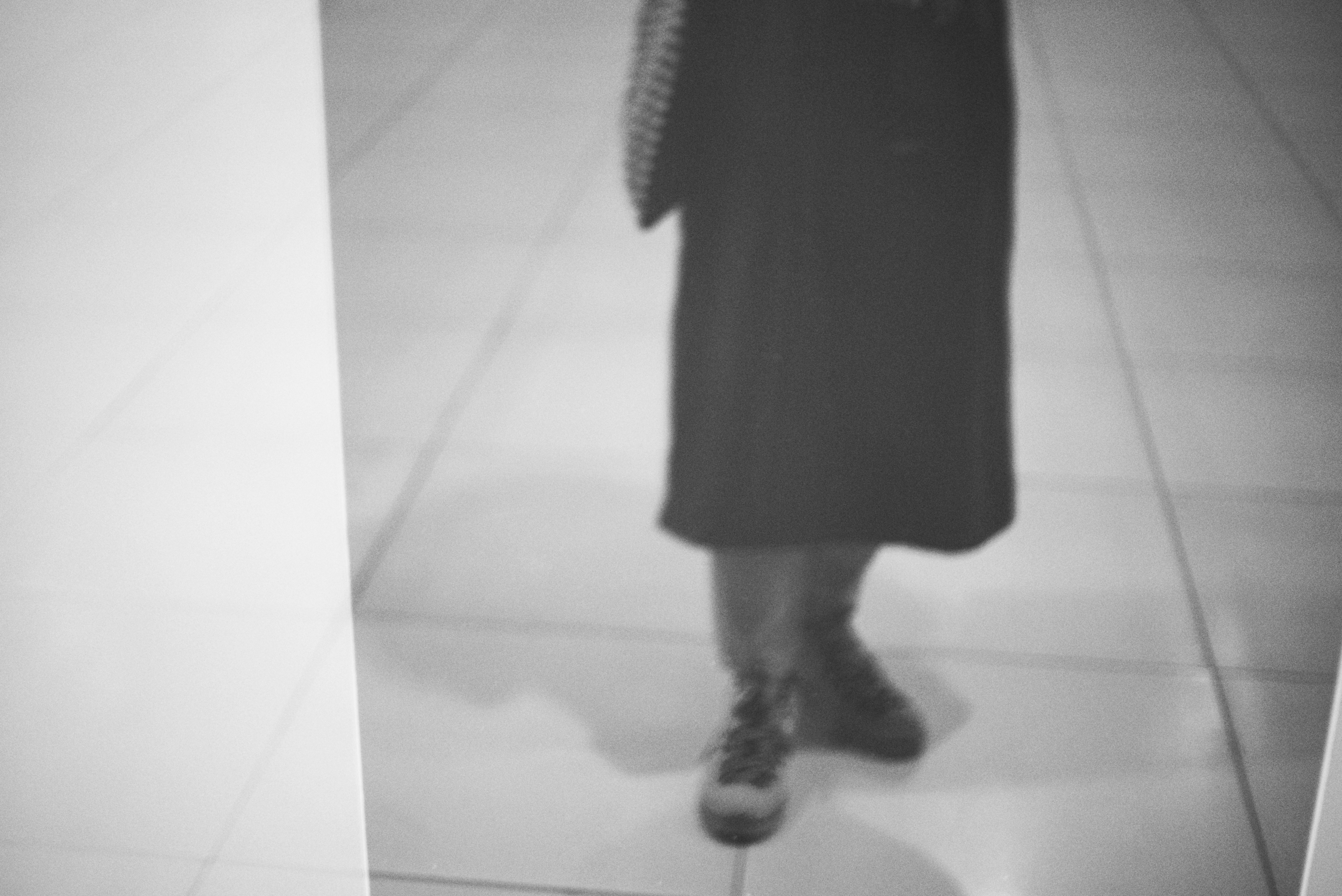 Footstep in the Gallery: A Quiet Lift to the Left