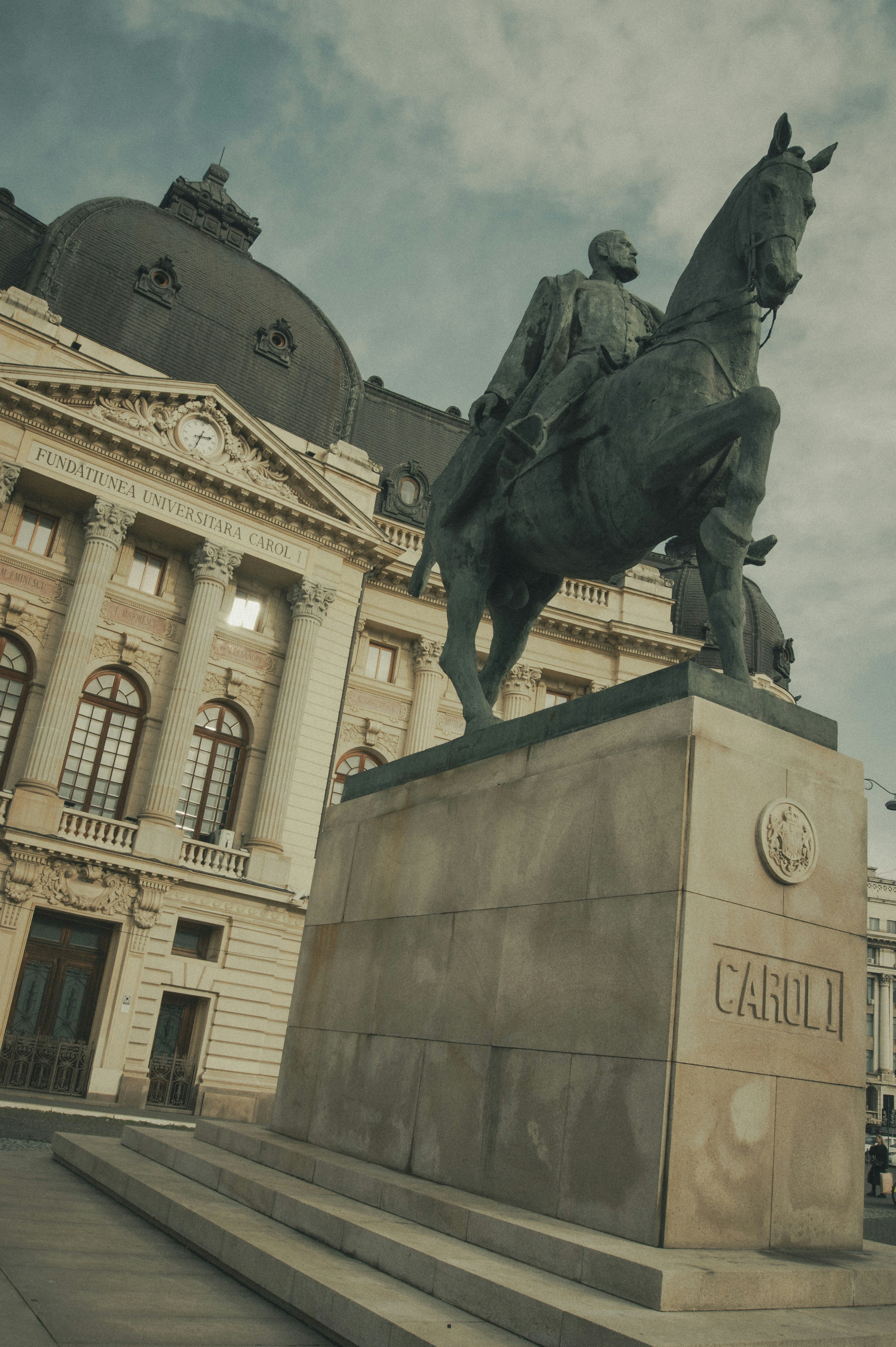 Equestrian Monument in Front of a Grand Historic Building