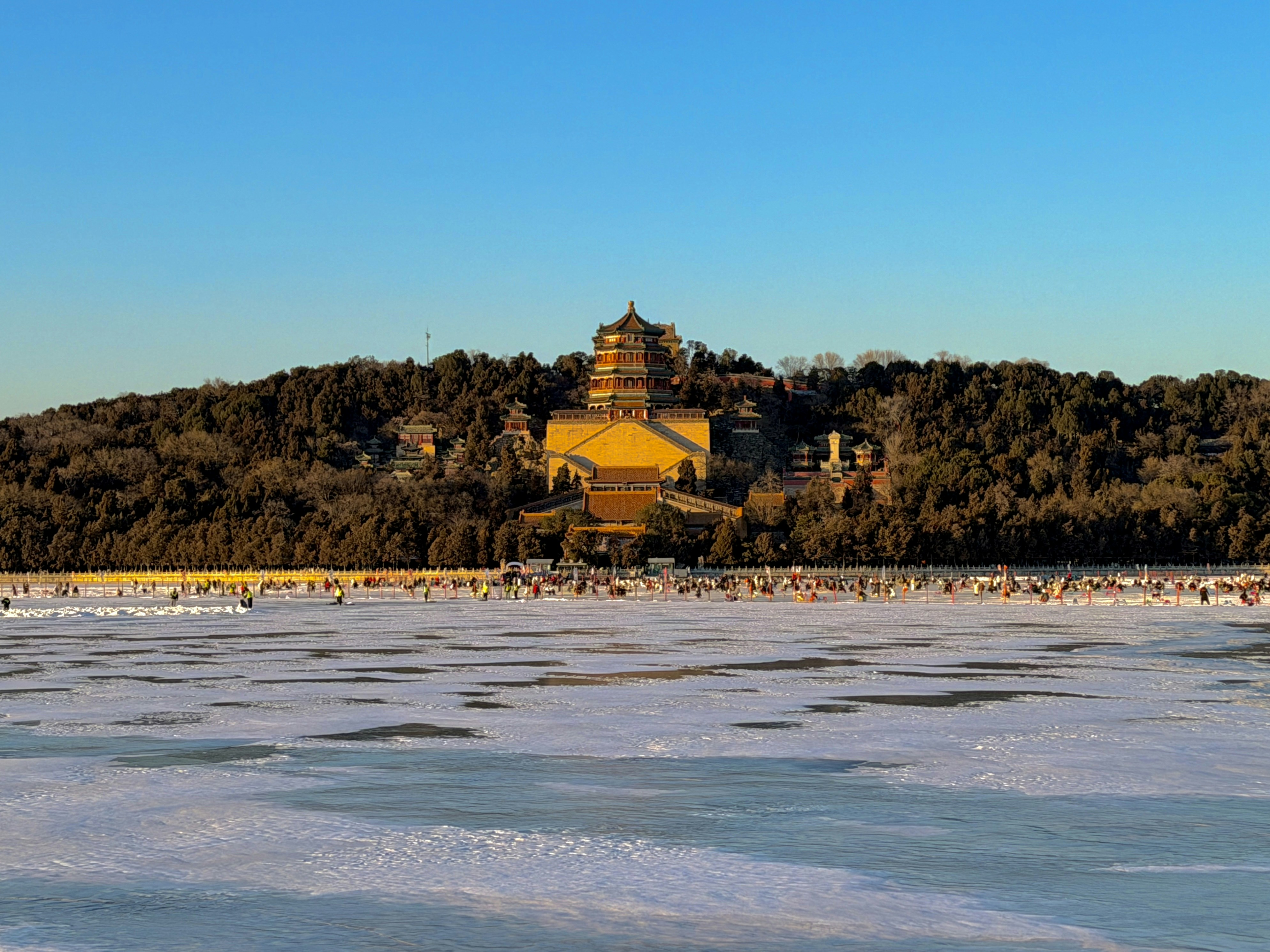 Golden Temple on the Seaside Ridge