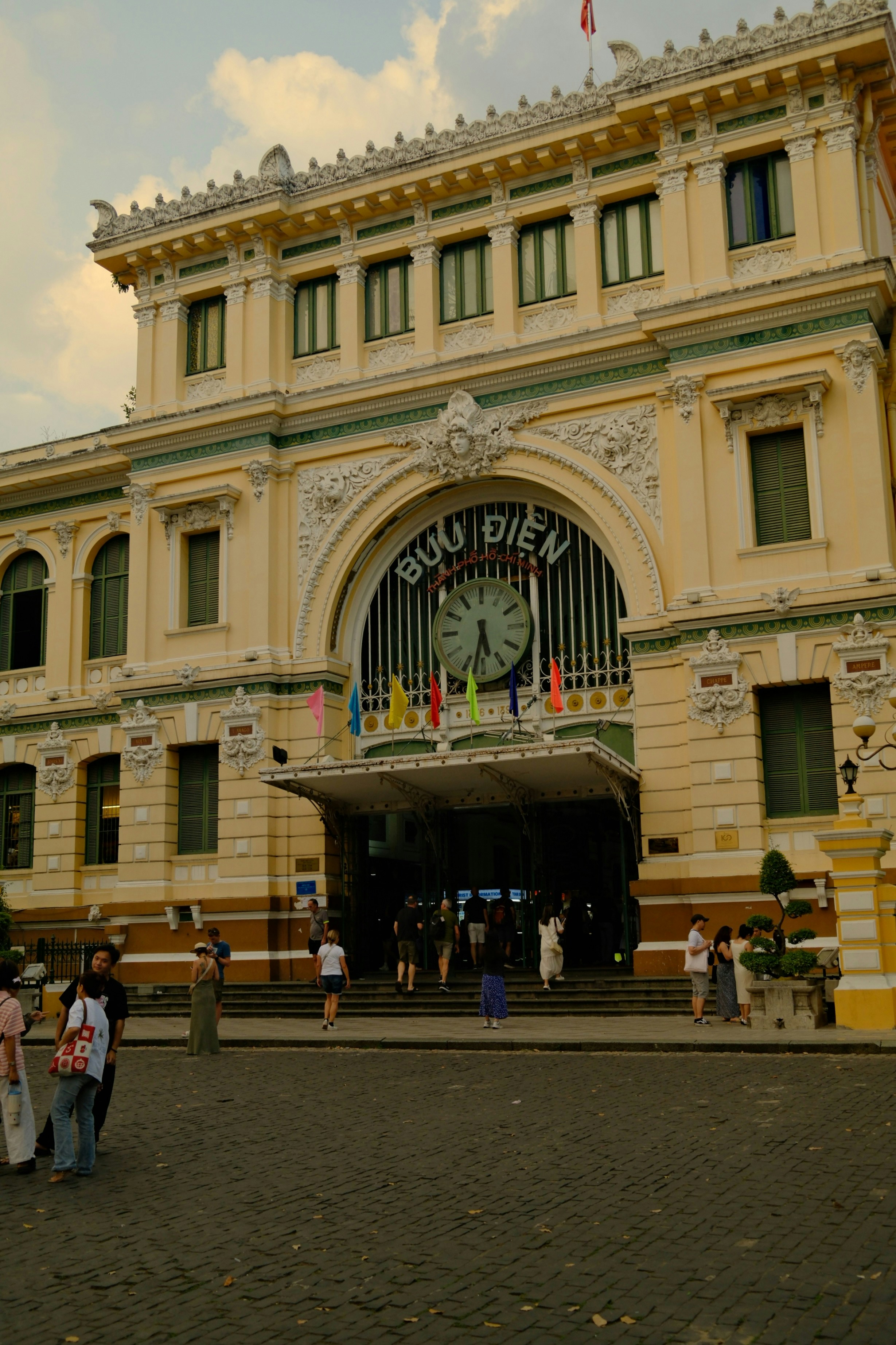 Clock Tower Beneath a Historic Façade