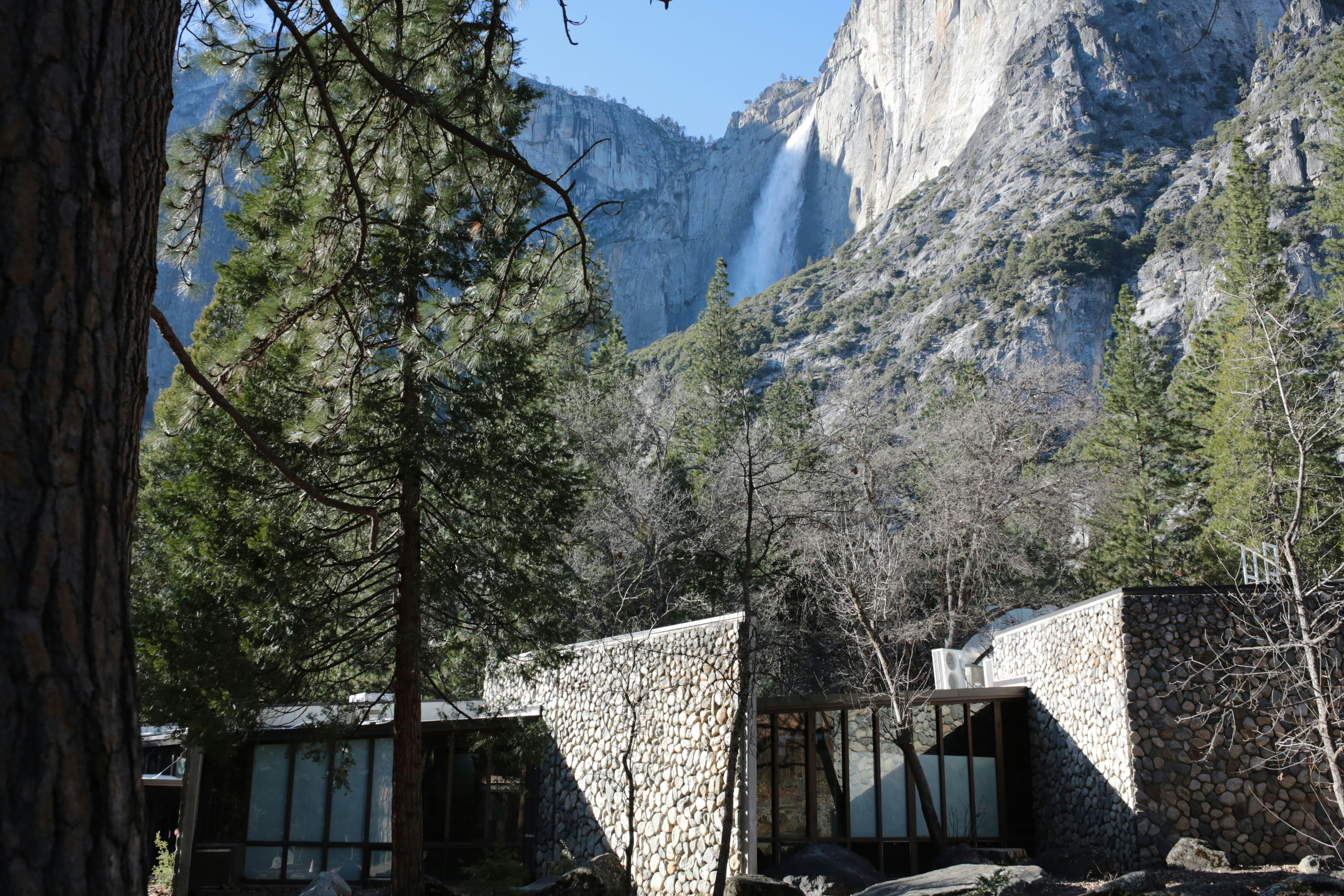 Quiet Modern House at the Foot of Yosemite Falls