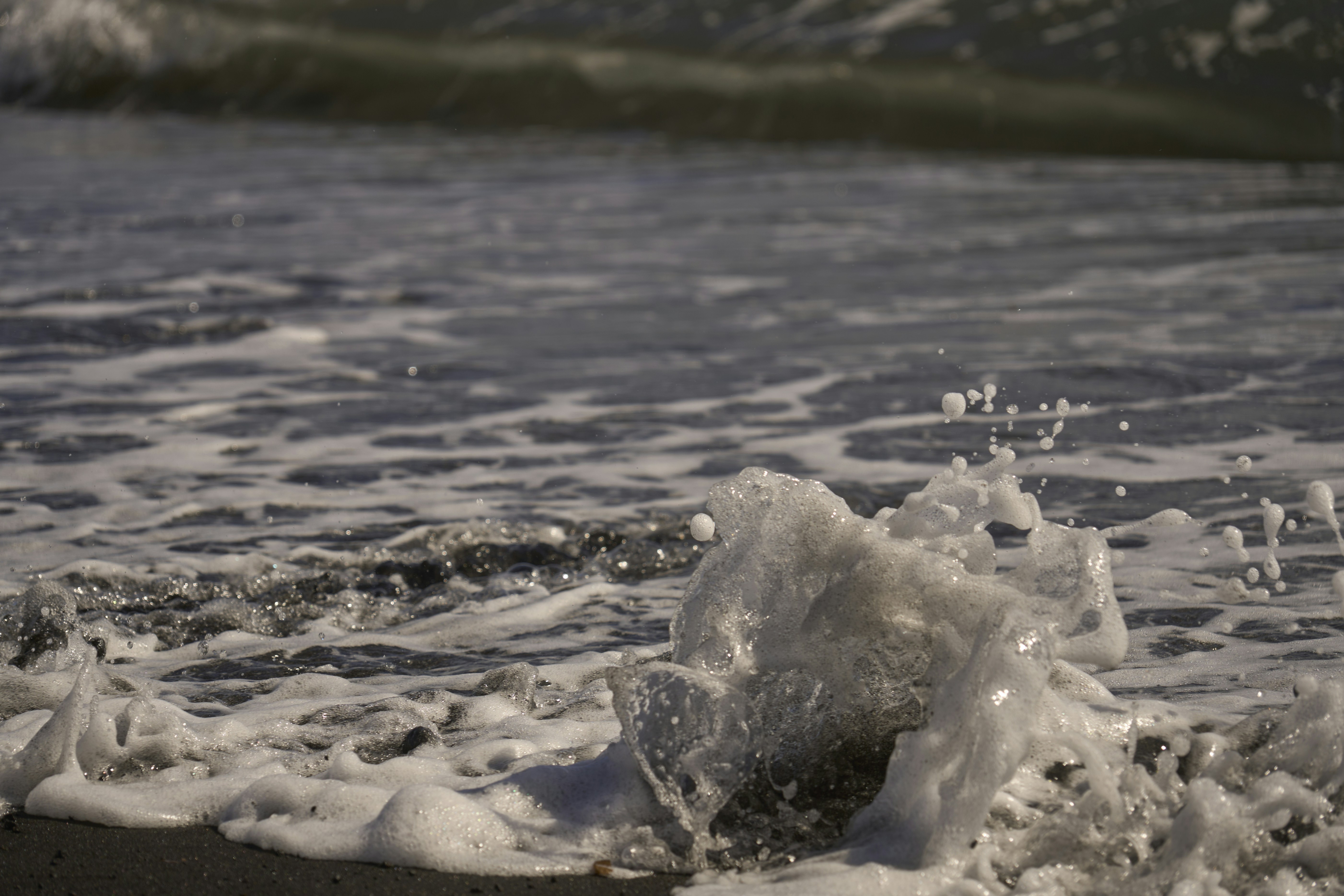 Foam Crest at the Edge: A Quiet Seascape in Soft Light