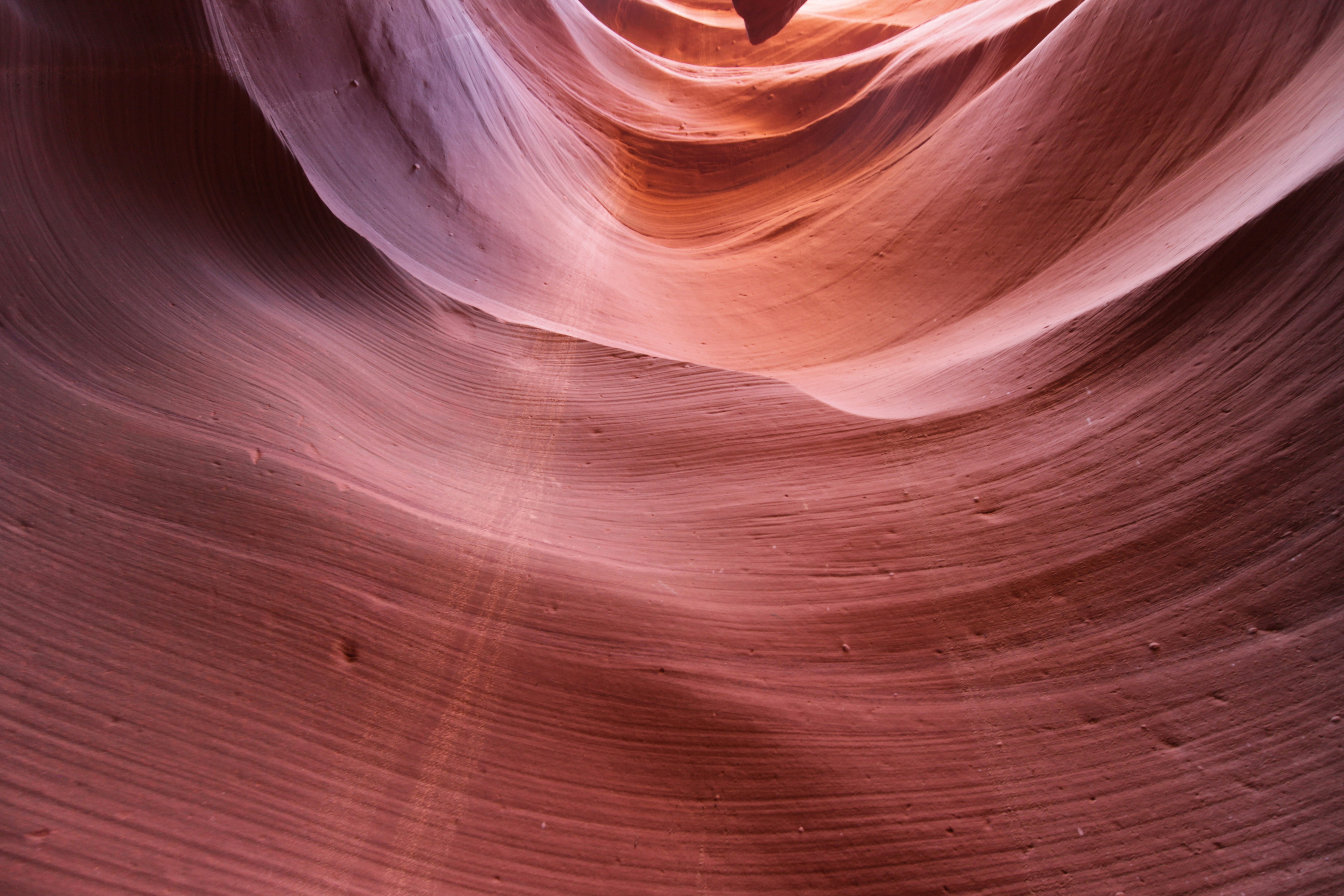 Curved Echoes of Canyon Light