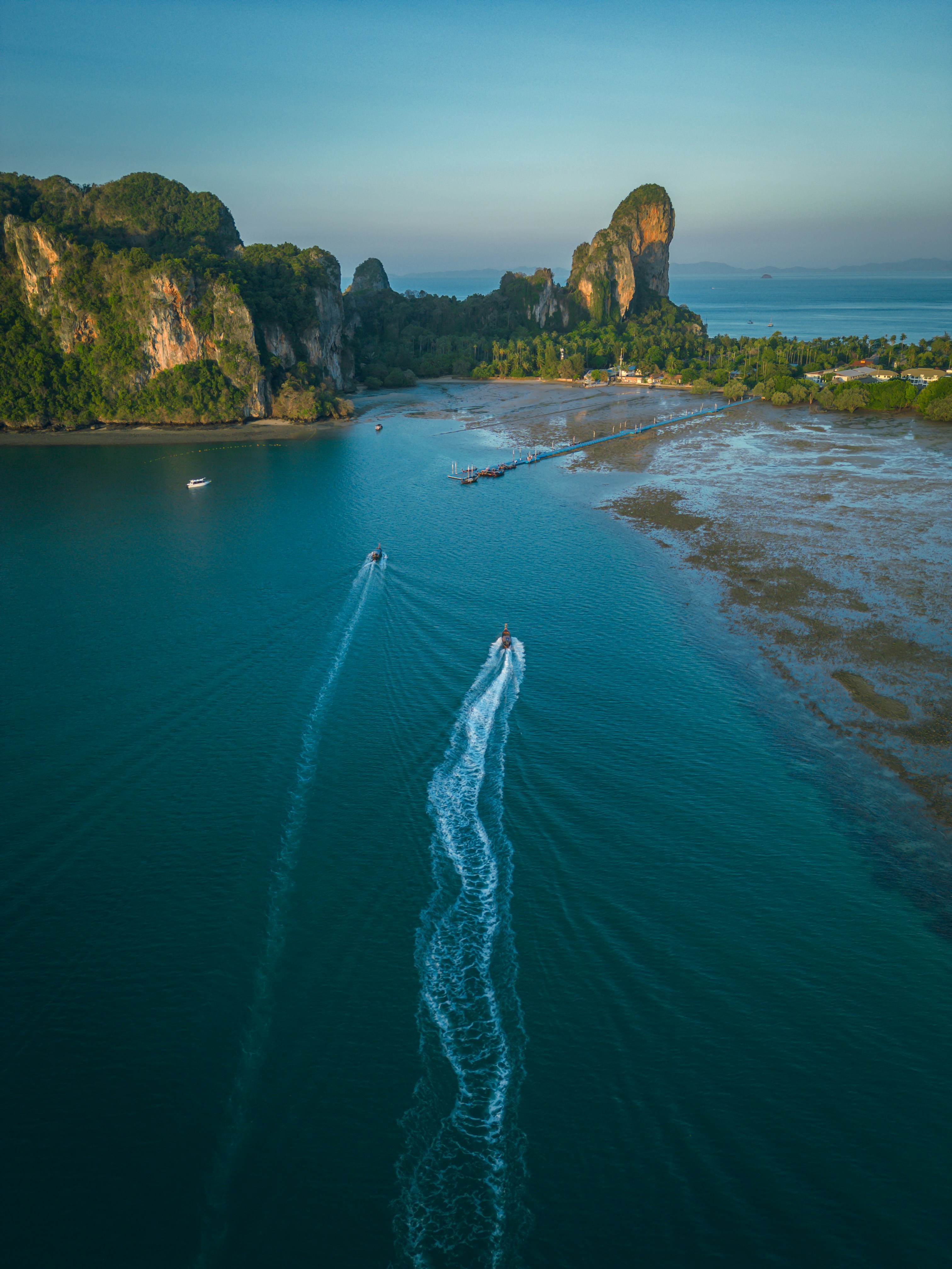Jet Trails Across a Tropical Coastal Channel