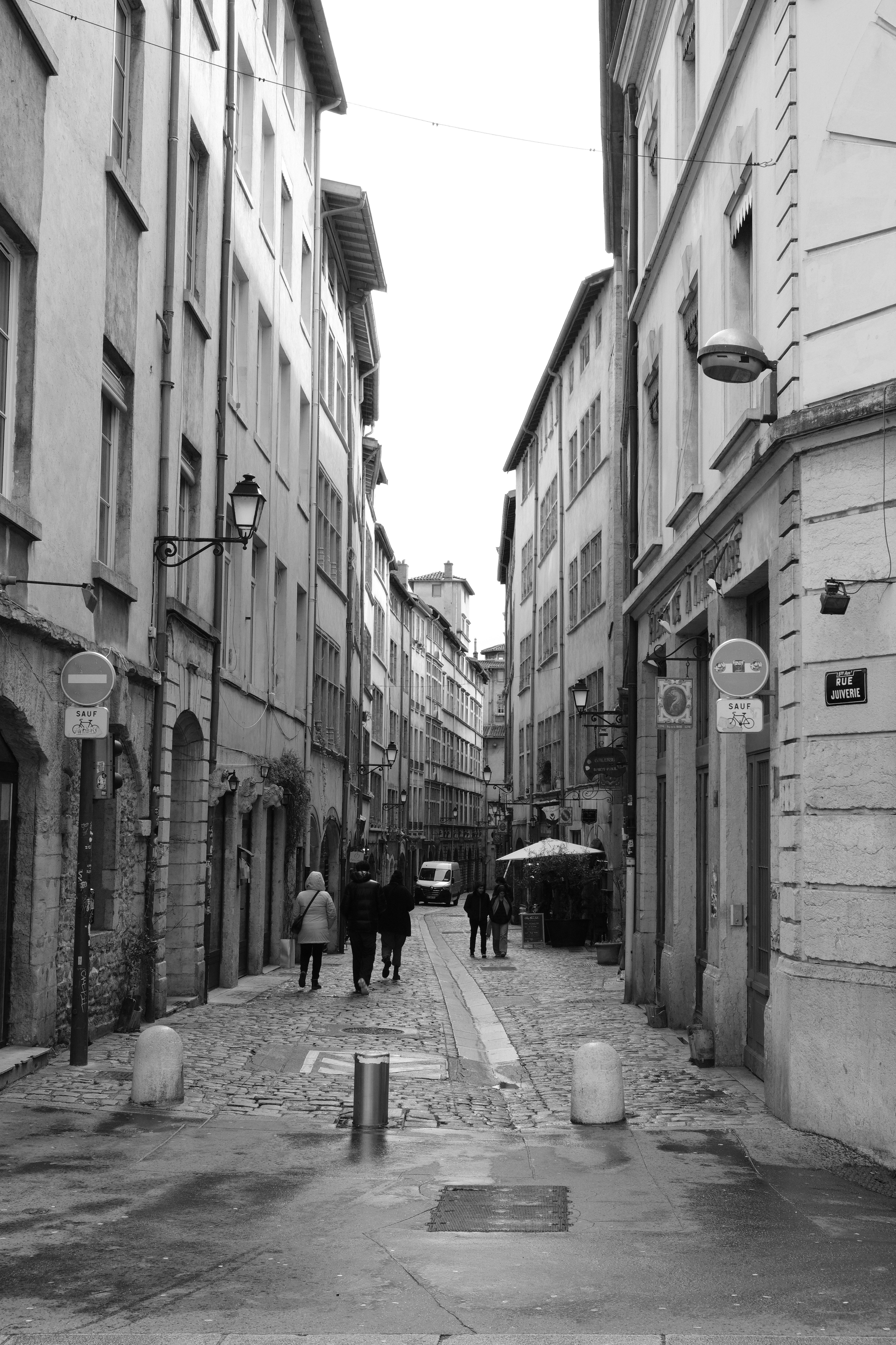 Cobblestone Street Convergence