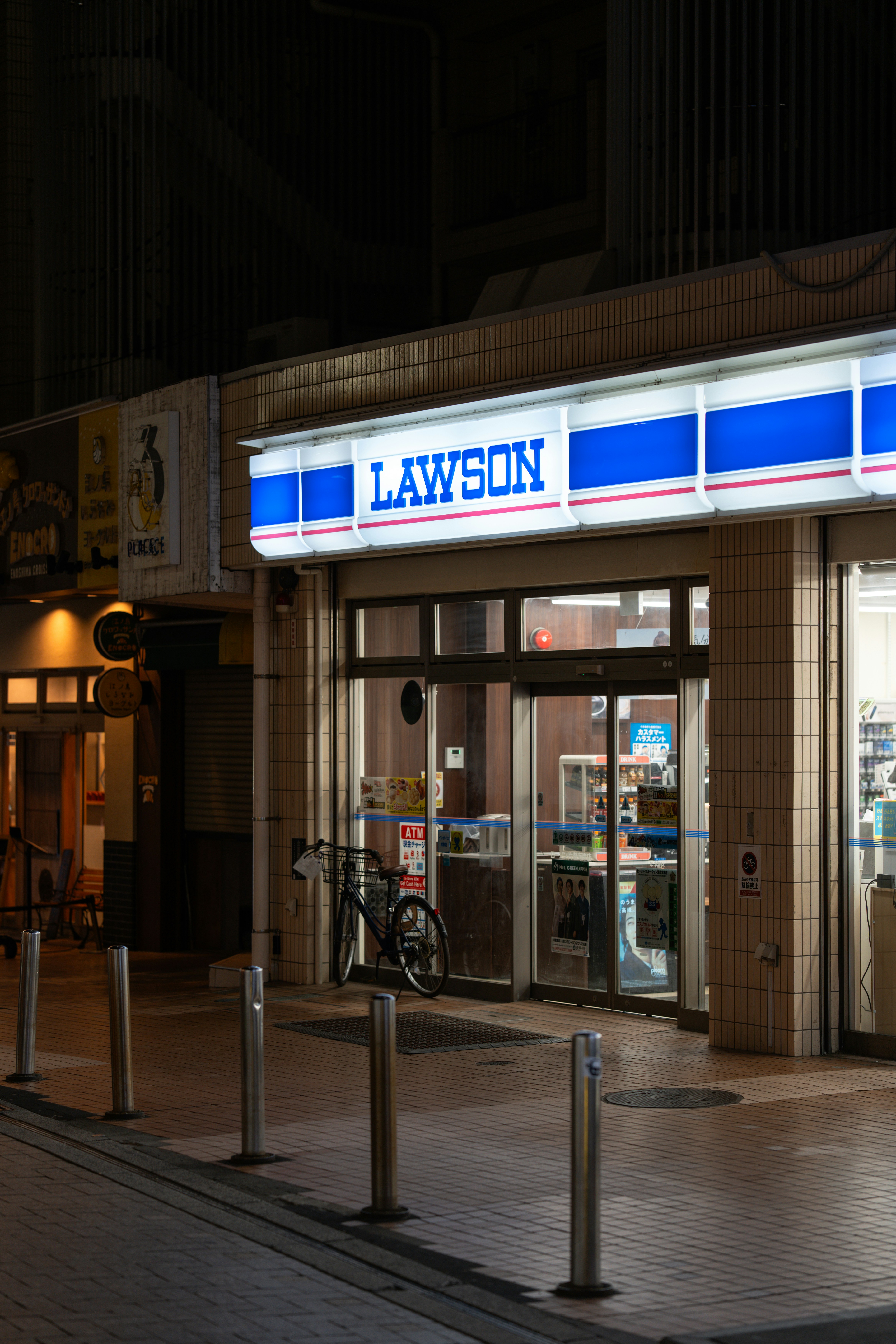 Night Walk to Lawson: Neon Glow on a Quiet Street