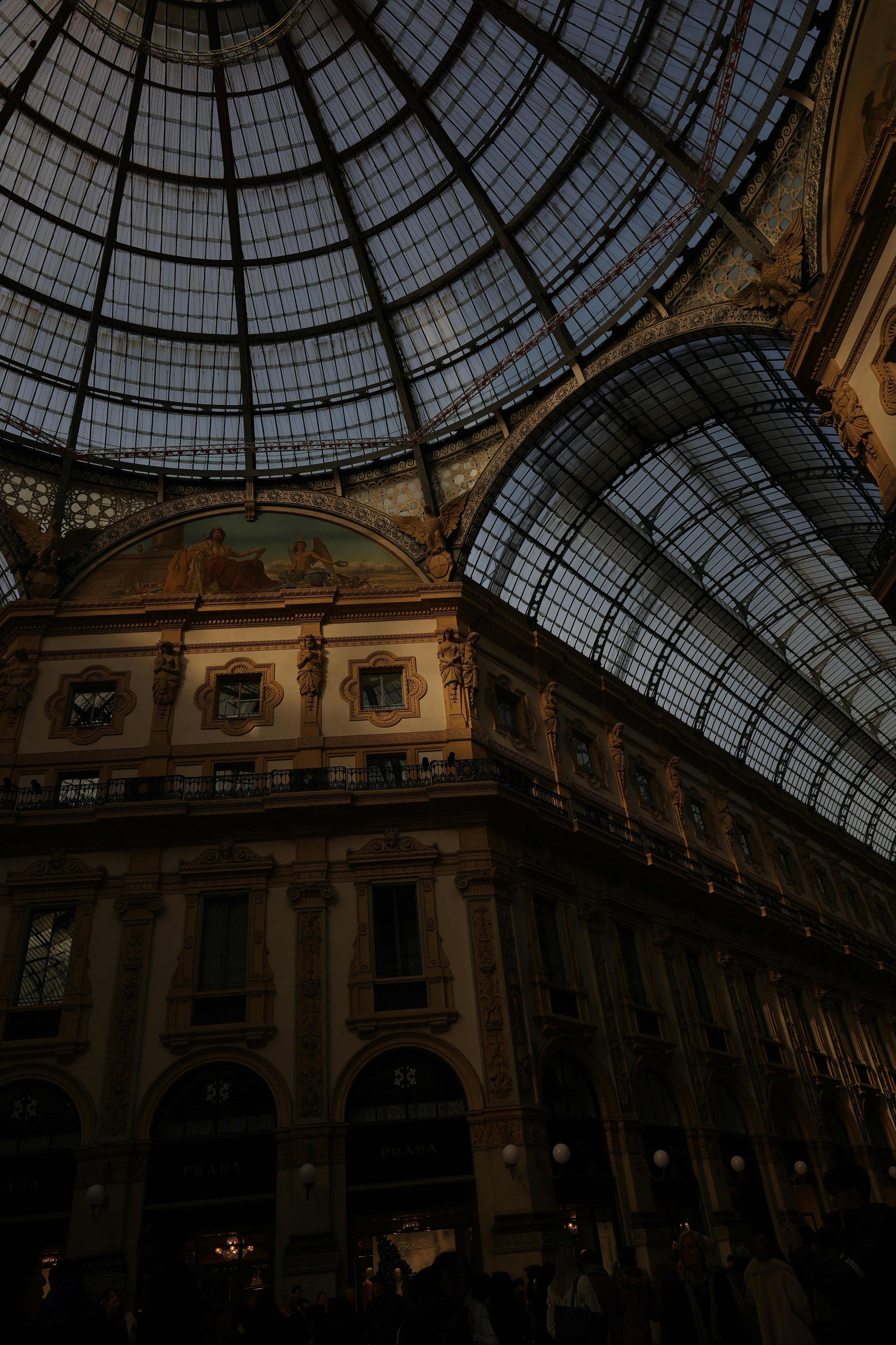 Glass Vaults and Stone Shadows: Inside a Grand Arcaded Hall